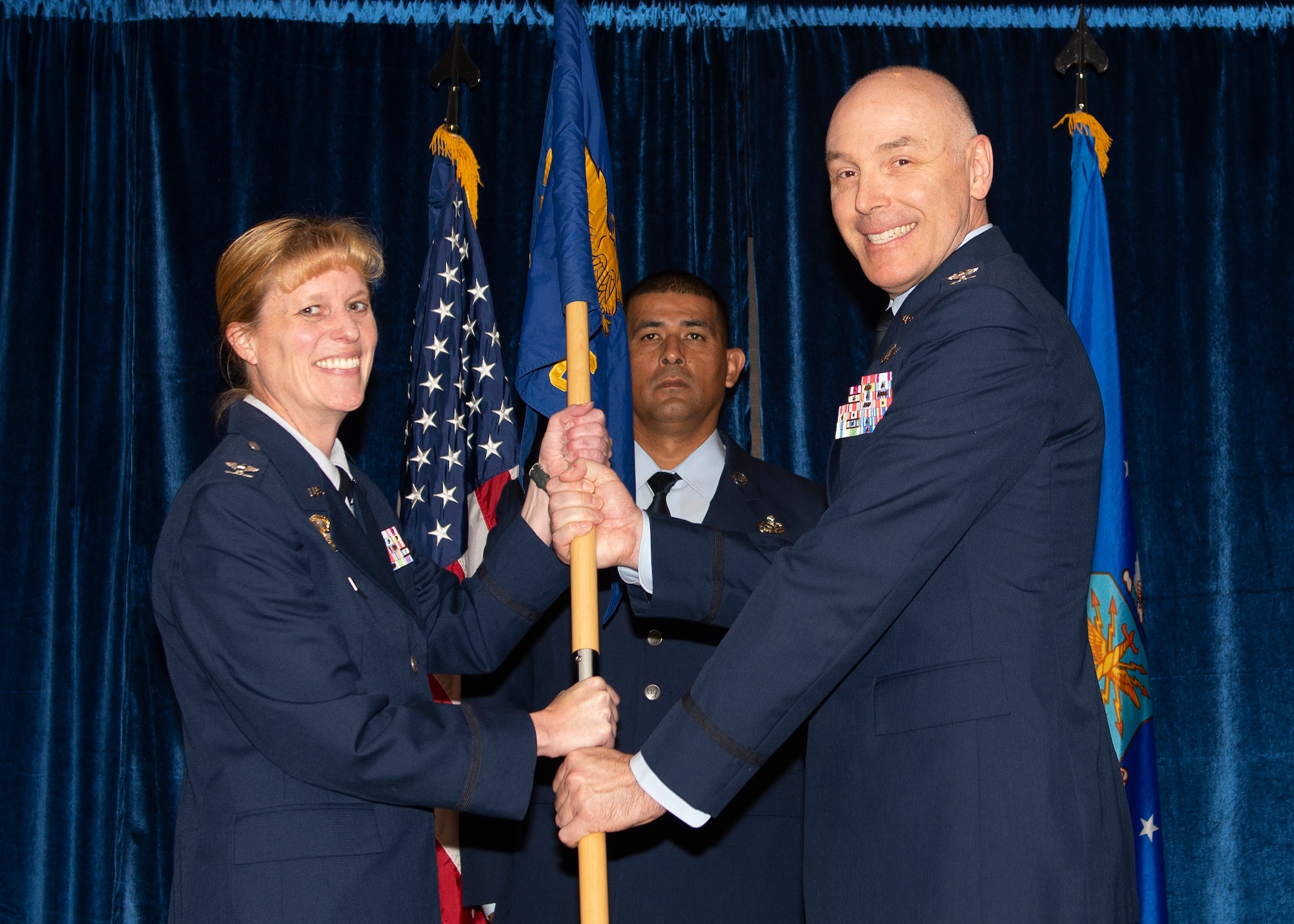 55th Communications Group changes leadership > Offutt Air Force Base > News