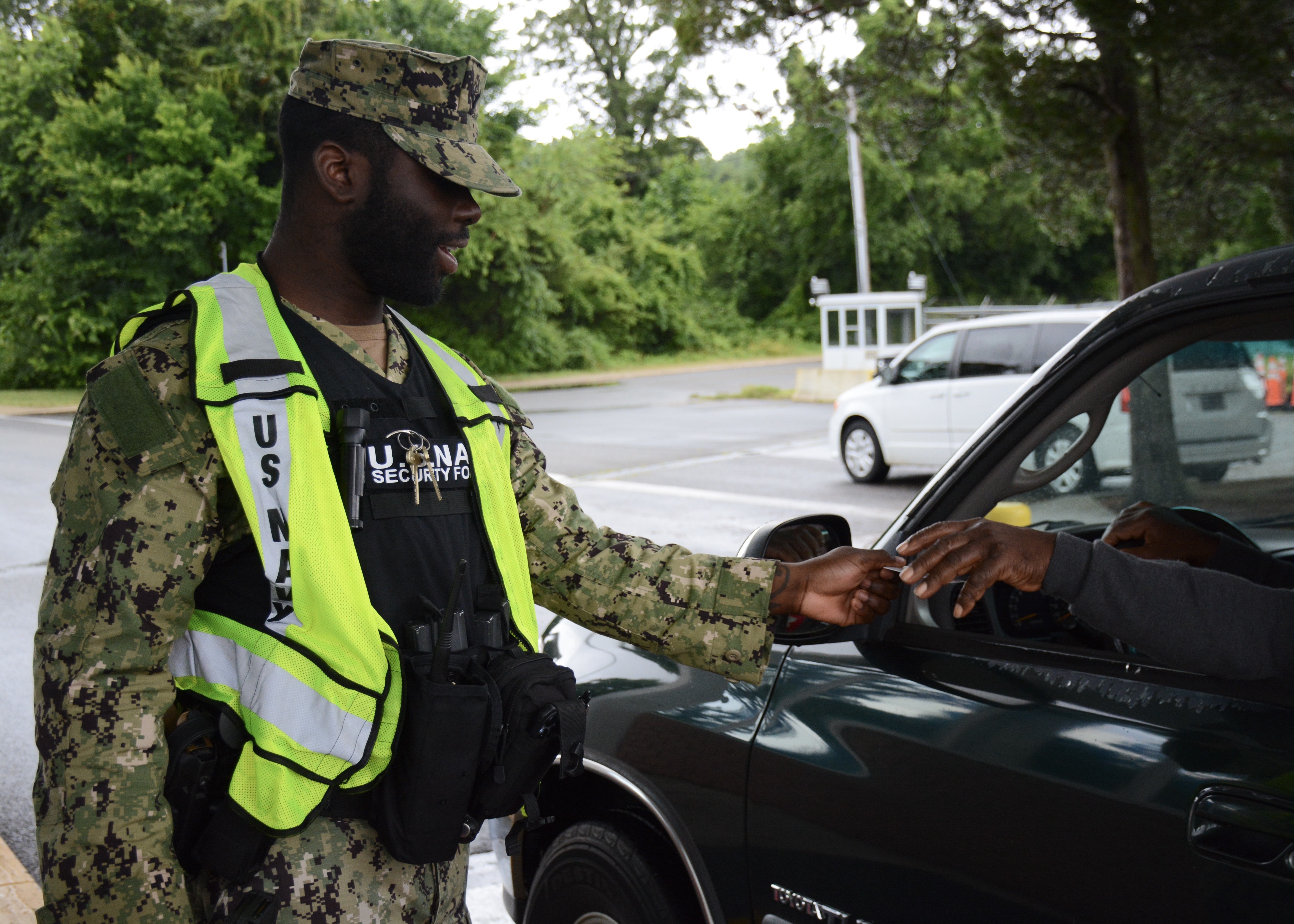 NAS Pax Security Returns to ID Handling at Gates > United States Navy ...