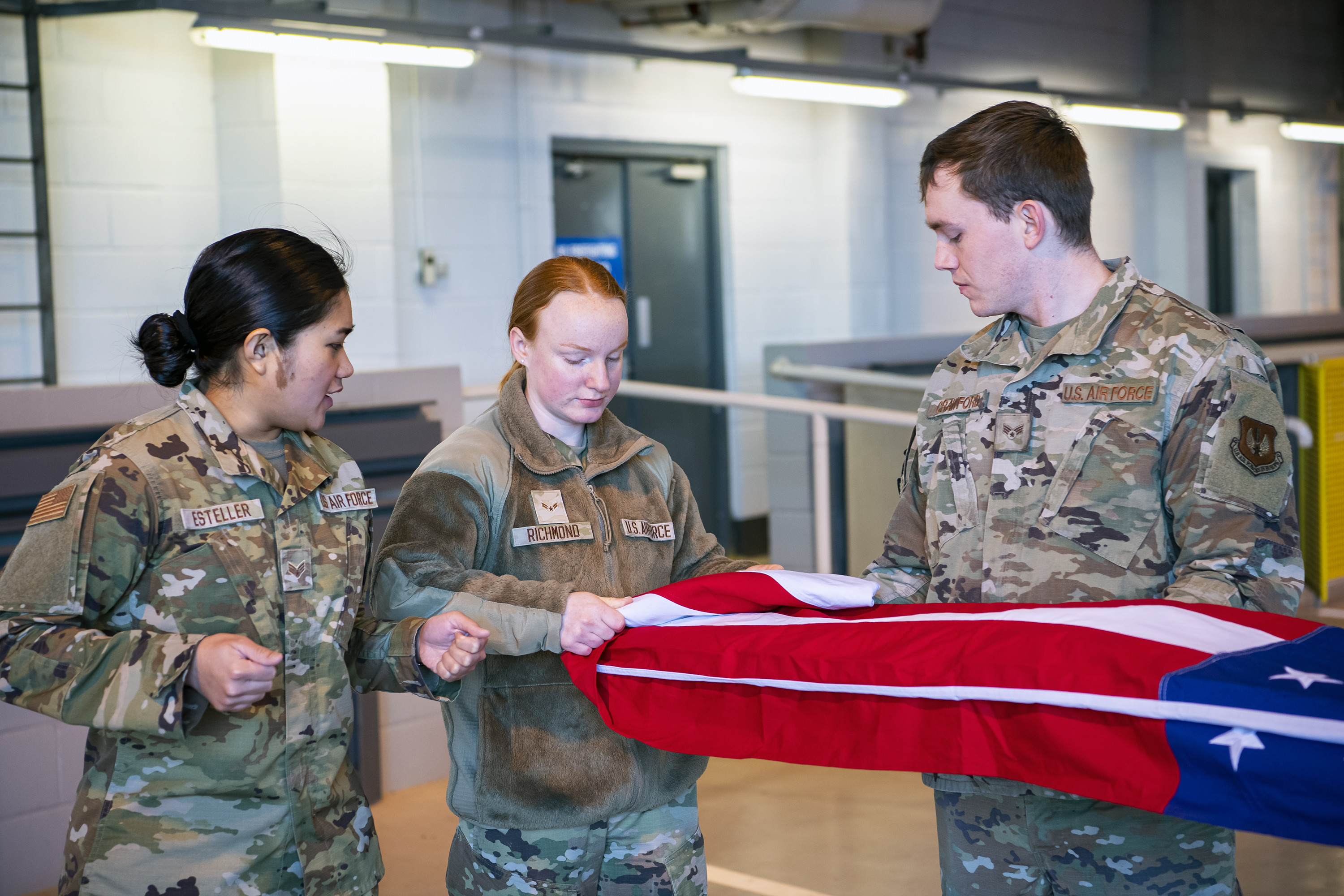 Honor Guard represents Pathfinders, preserves heritage > 501st Combat ...