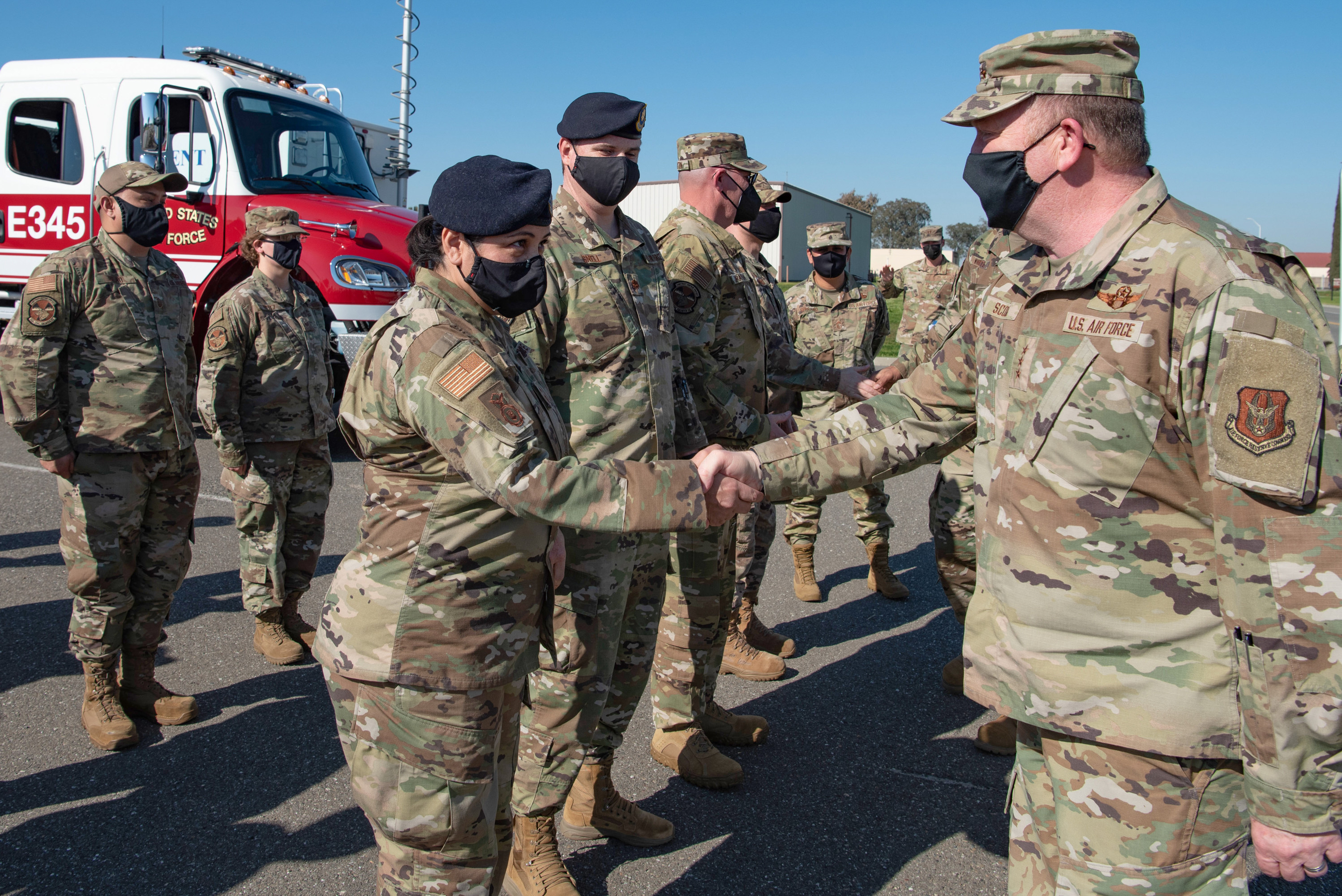 AFRC leadership visits 349th AMW > 349th Air Mobility Wing > Article ...
