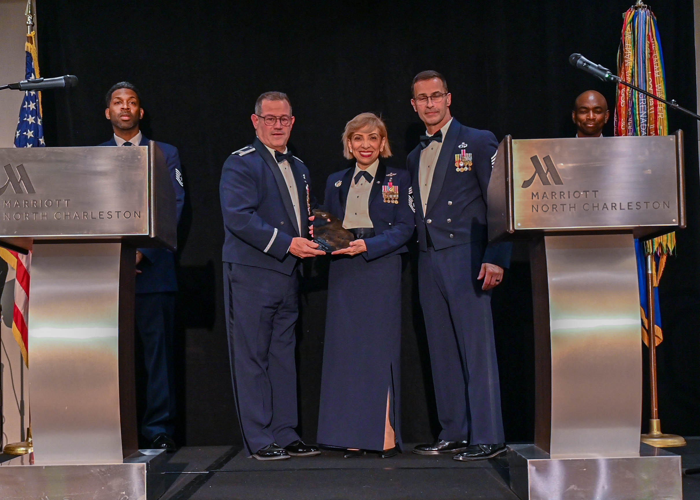 315 AW hosts second annual Awards Gala > 315th Airlift Wing > Article ...