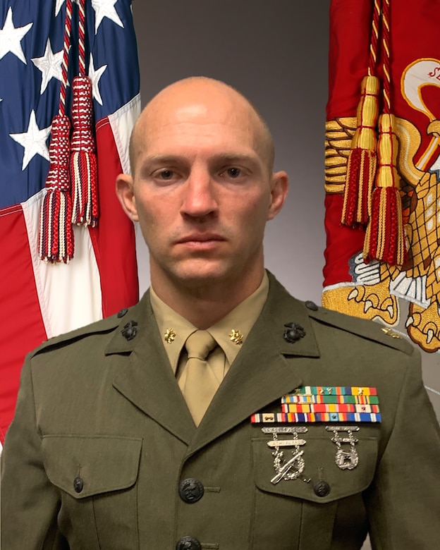 Commanding Officer > Marine Corps Forces Reserve > Biography