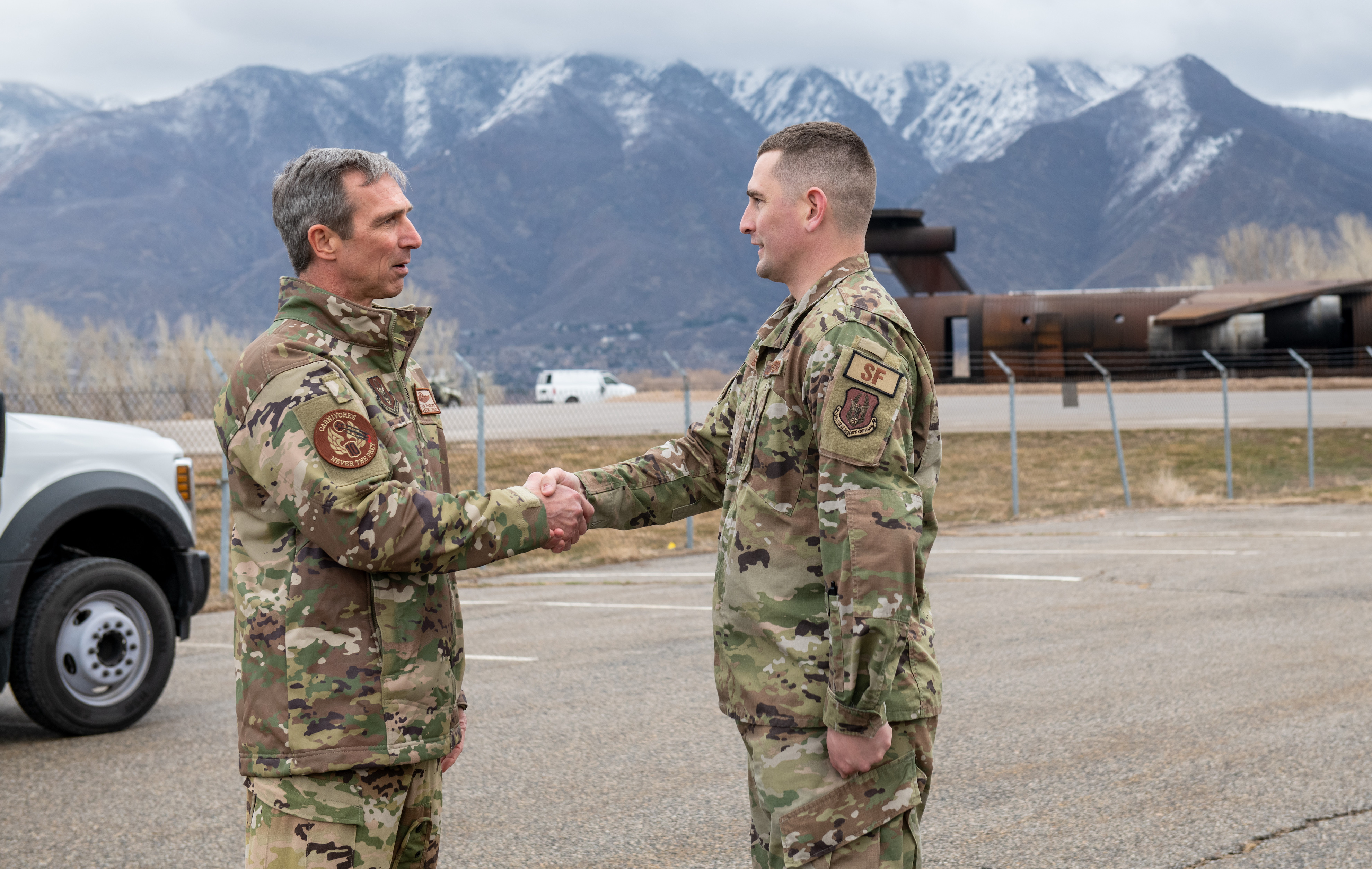 Wing showcases mission during visit from 10th Air Force leaders > 419th ...