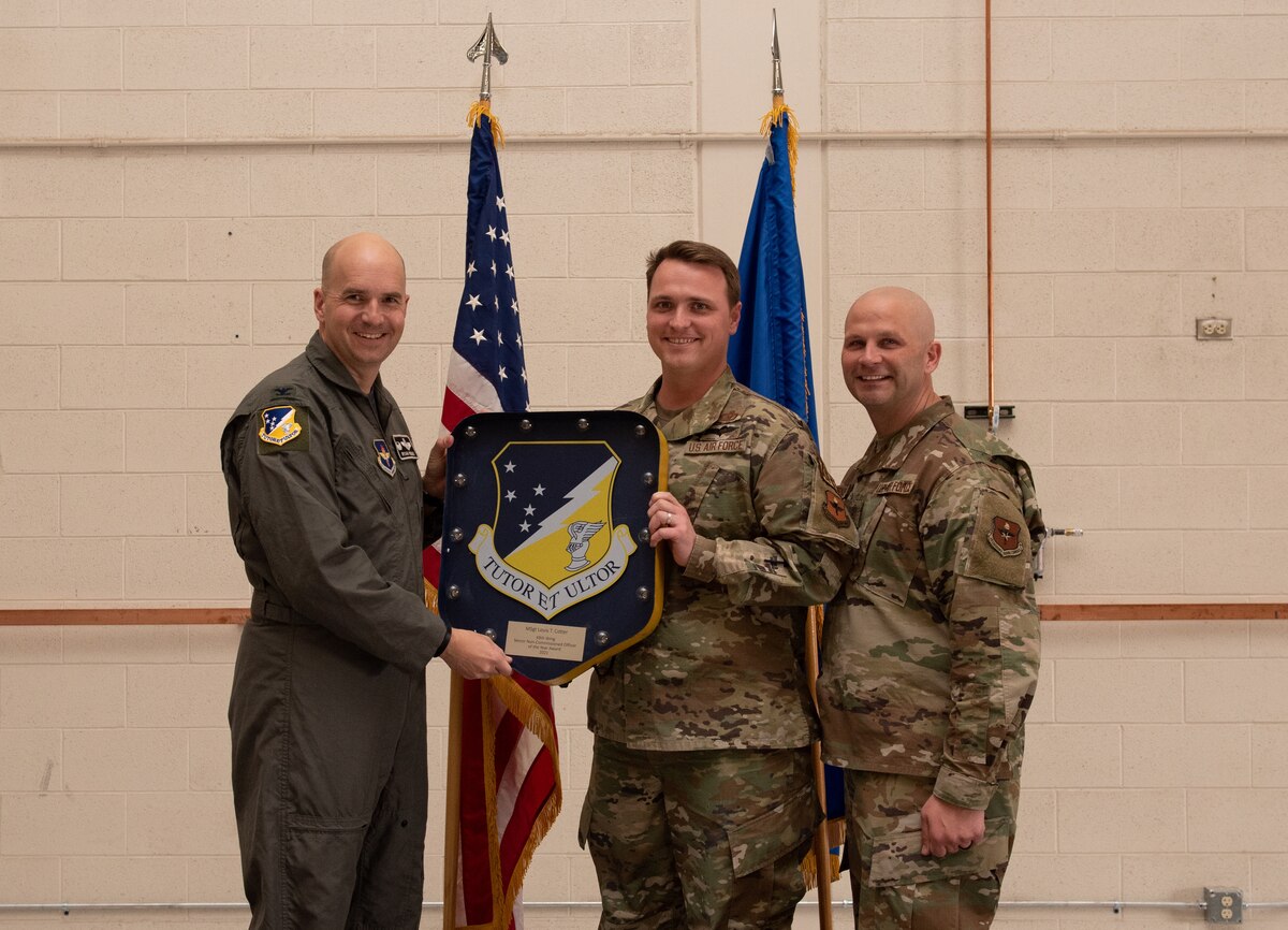 49th Wing congratulates annual award winners > Holloman Air Force Base ...