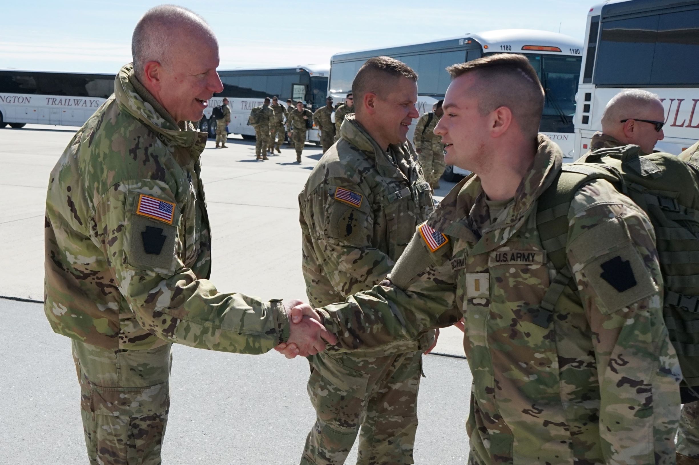 1-109th Infantry Soldiers leave for Middle East deployment ...