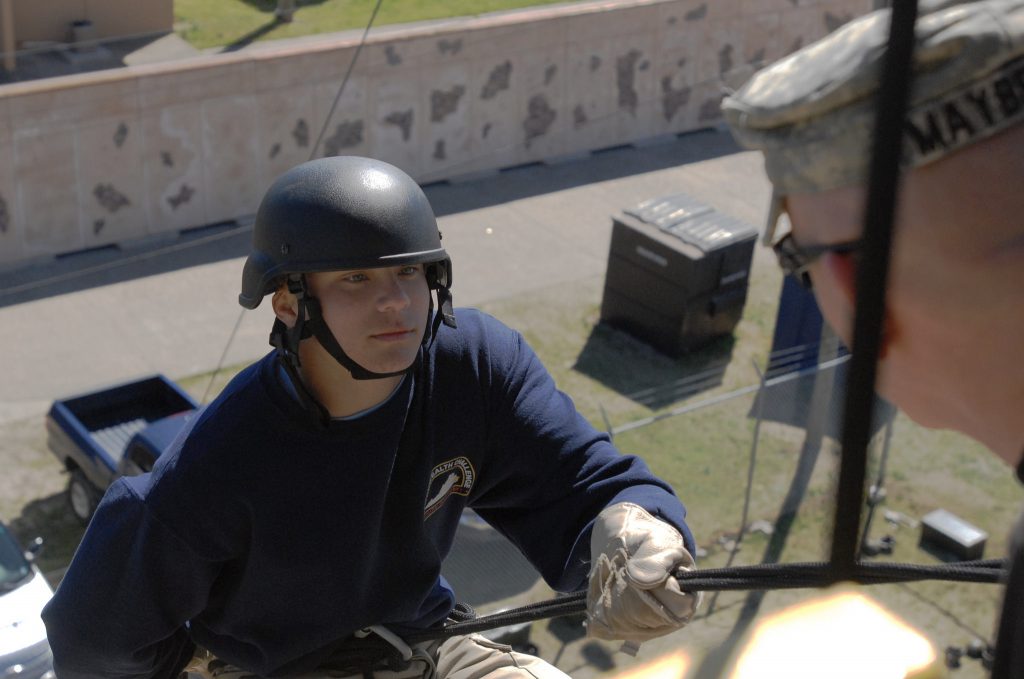 Rappel masters help ChalleNGe cadets overcome fears > Virginia National ...