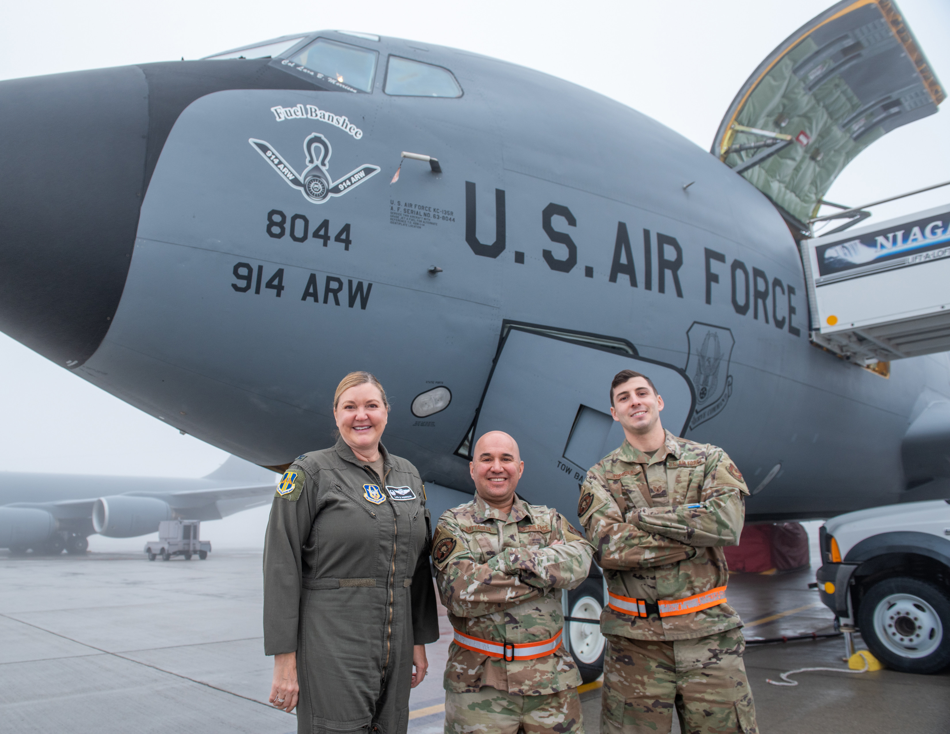 Nose Art for 914th Flagship has Irish connection > Niagara Falls Air ...