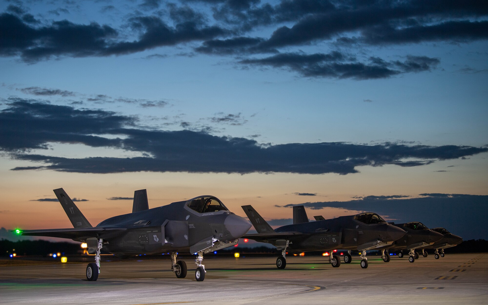 VTANG Night Flying Operations > Vermont Air National Guard > Press ...