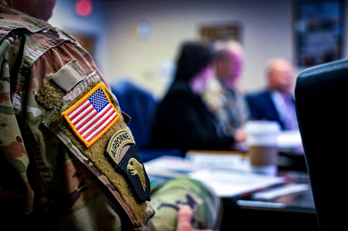 “Home of the Ultimate Weapon” hosts USARC Conference > 505th Command ...