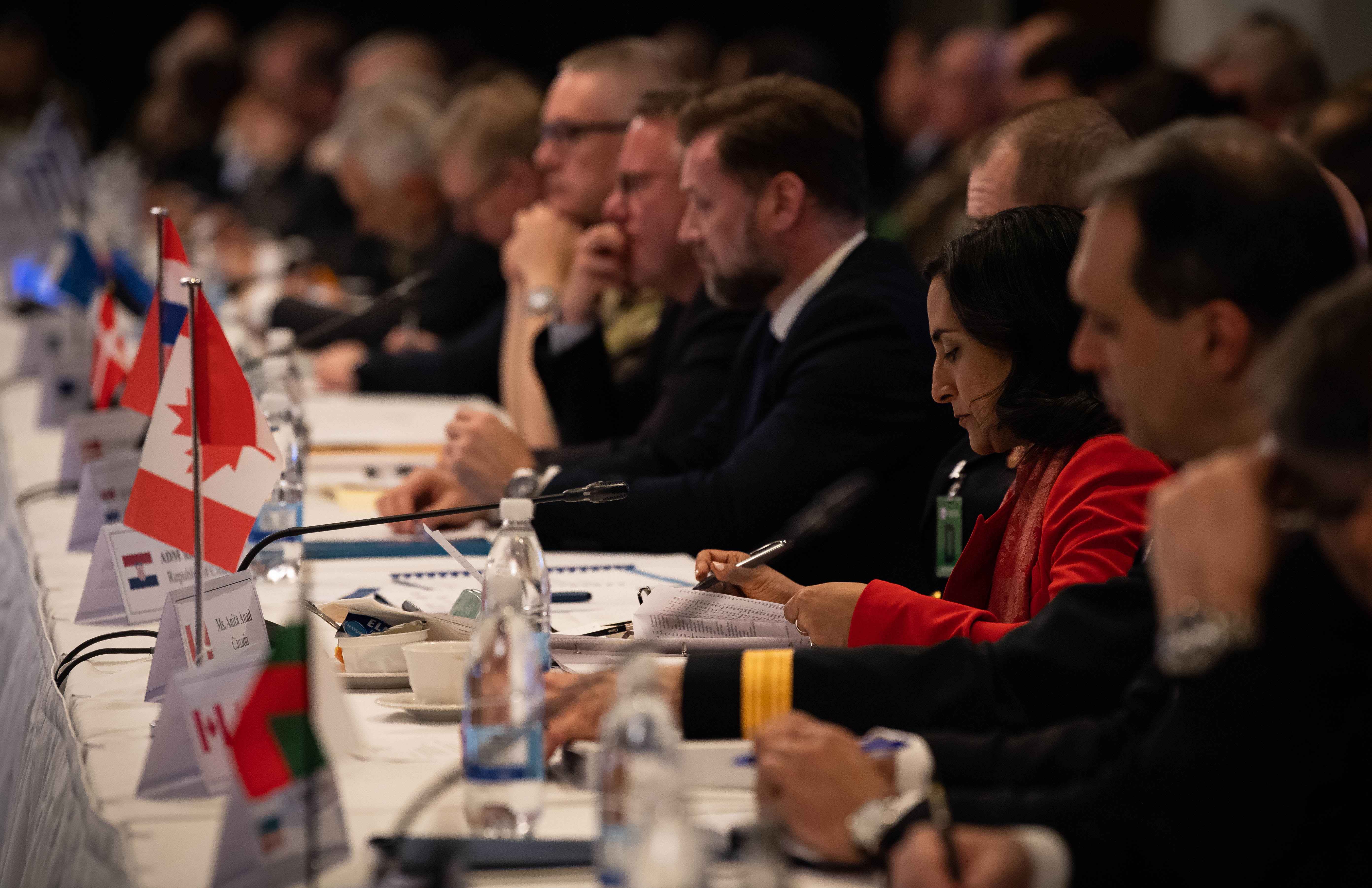 US Secretary of Defense meets with world leaders to discuss Ukraine ...