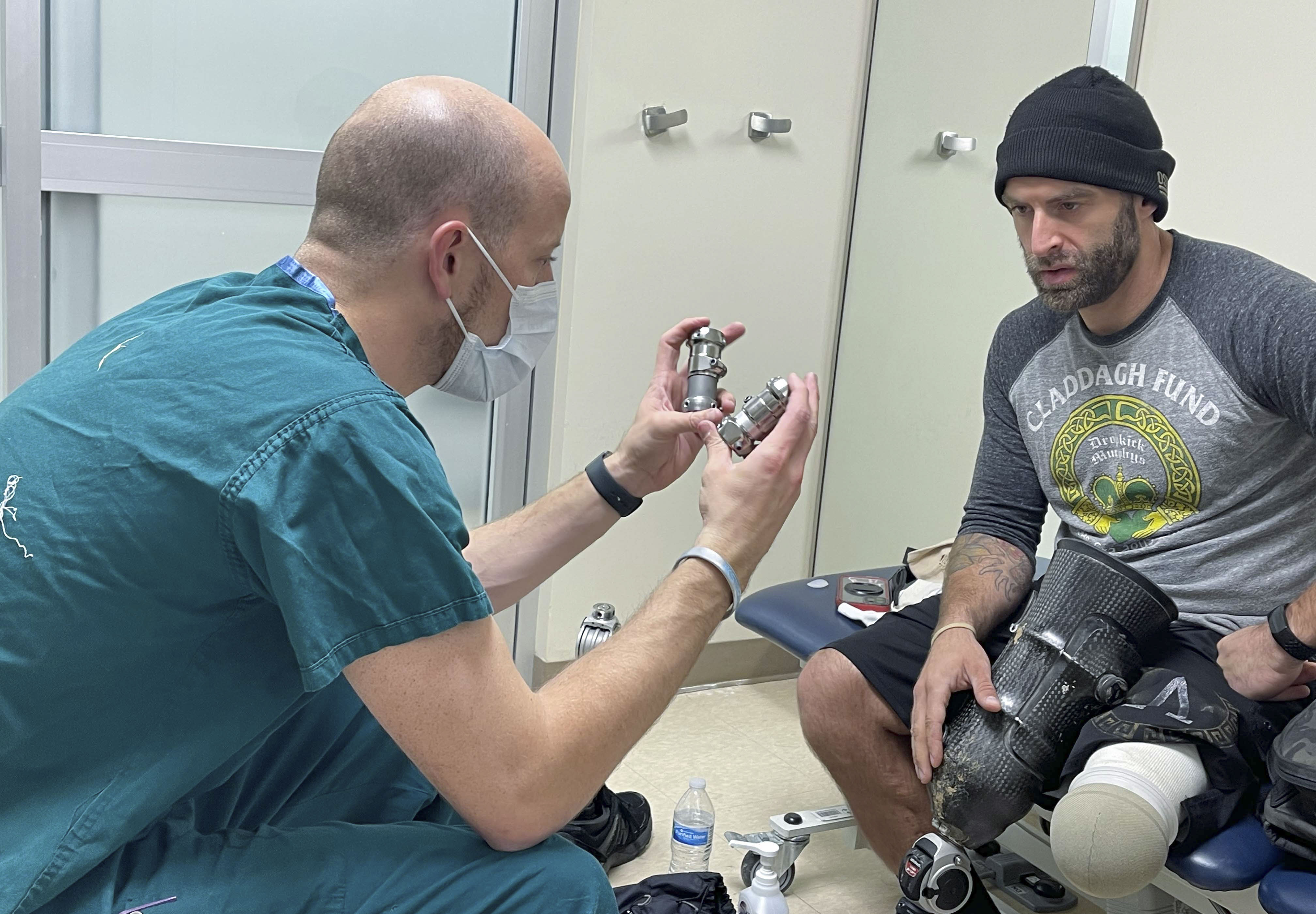 Veteran applauds WRNMMC prosthetics unit for excellent services ...