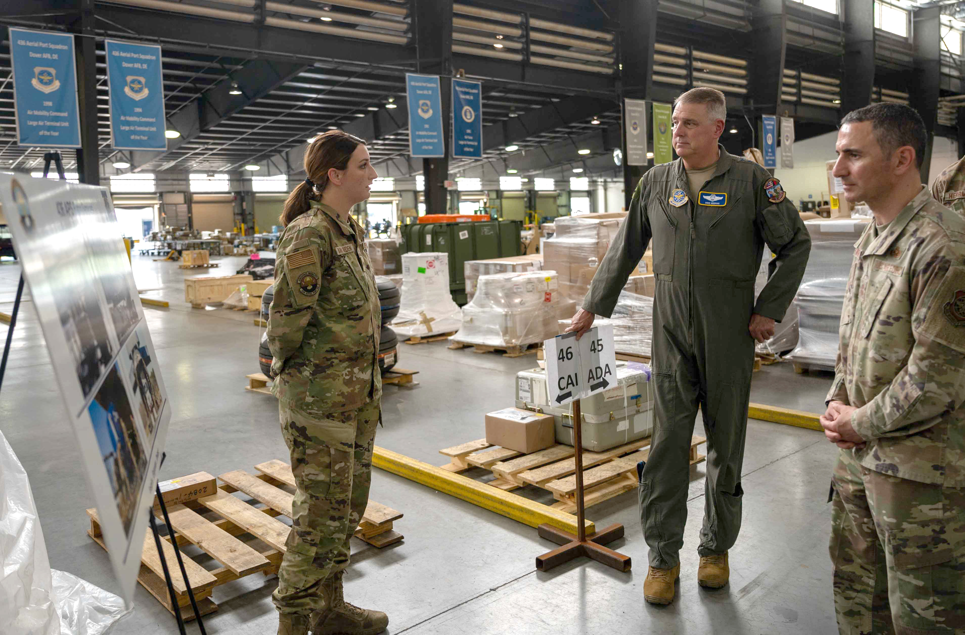 AMC leadership, spouses experience Dover AFB Mission > Dover Air Force ...
