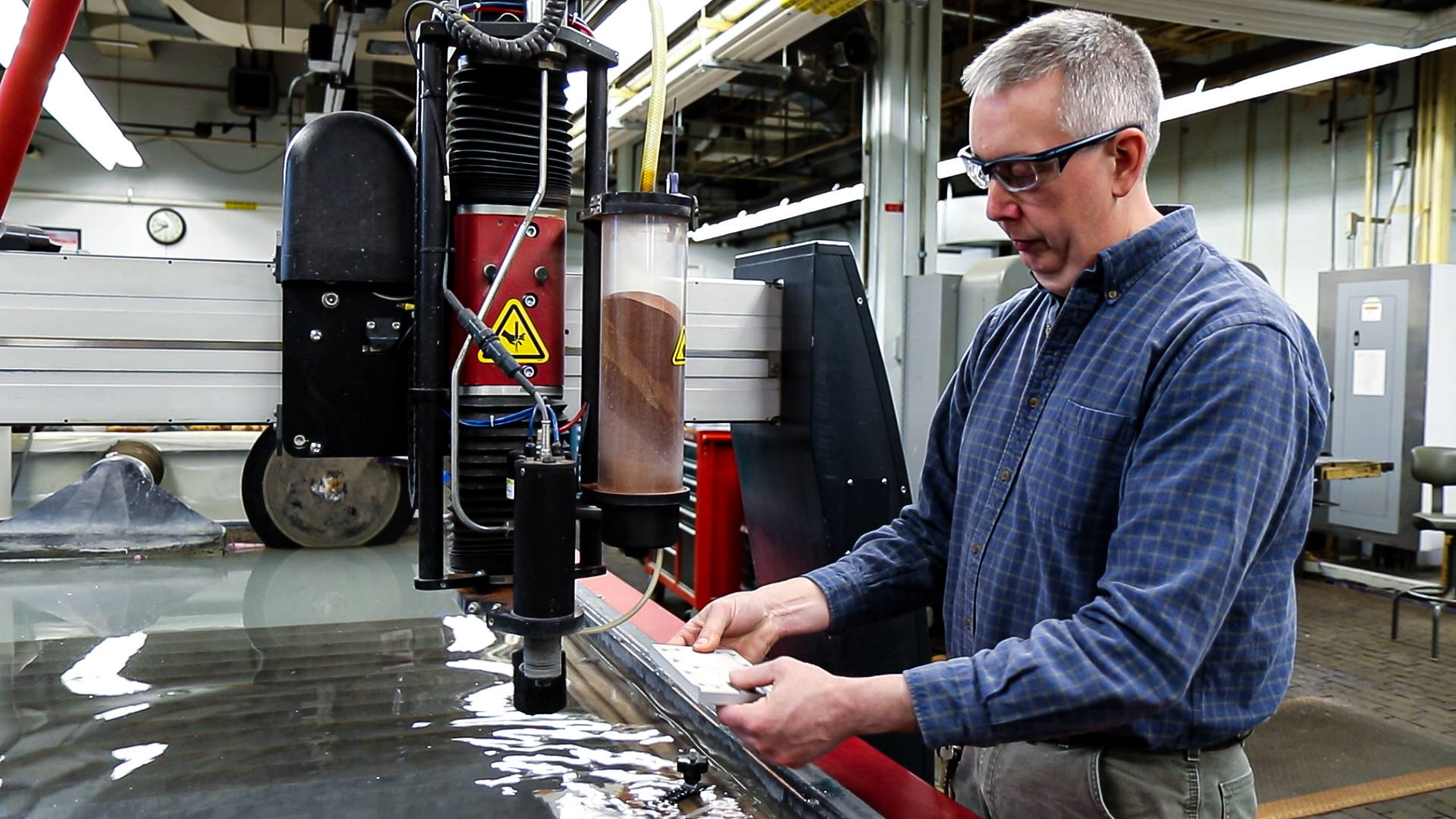 Making it up with CRREL's machine shop > Engineer Research and ...