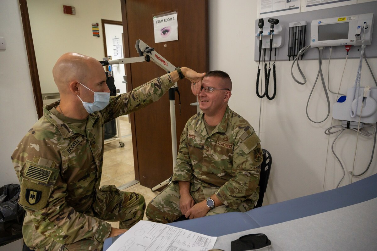 386th EMDG hosts optometry clinic for service members > U.S. Air Forces ...
