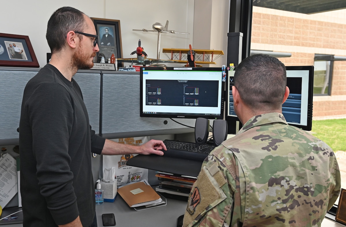 Spark Cell brings innovation to 175th Wing > 175th Wing > Article Display