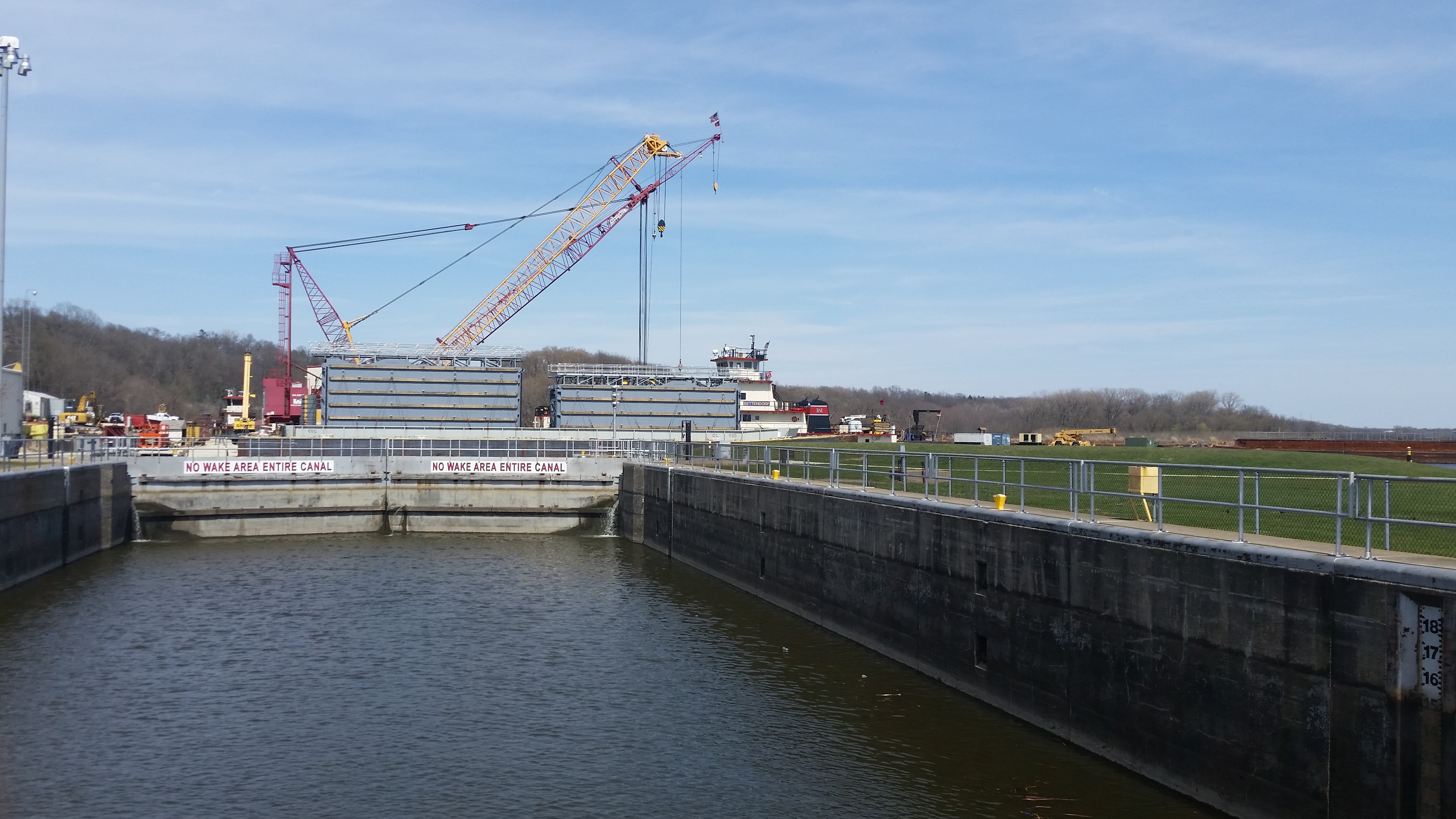 Auxiliary Lock to open for season at Lock 14 > Rock Island District ...
