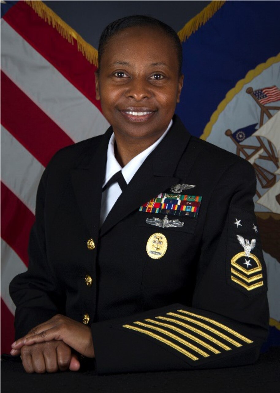 cmc > Commander, Navy Region Southwest > Bio Detail