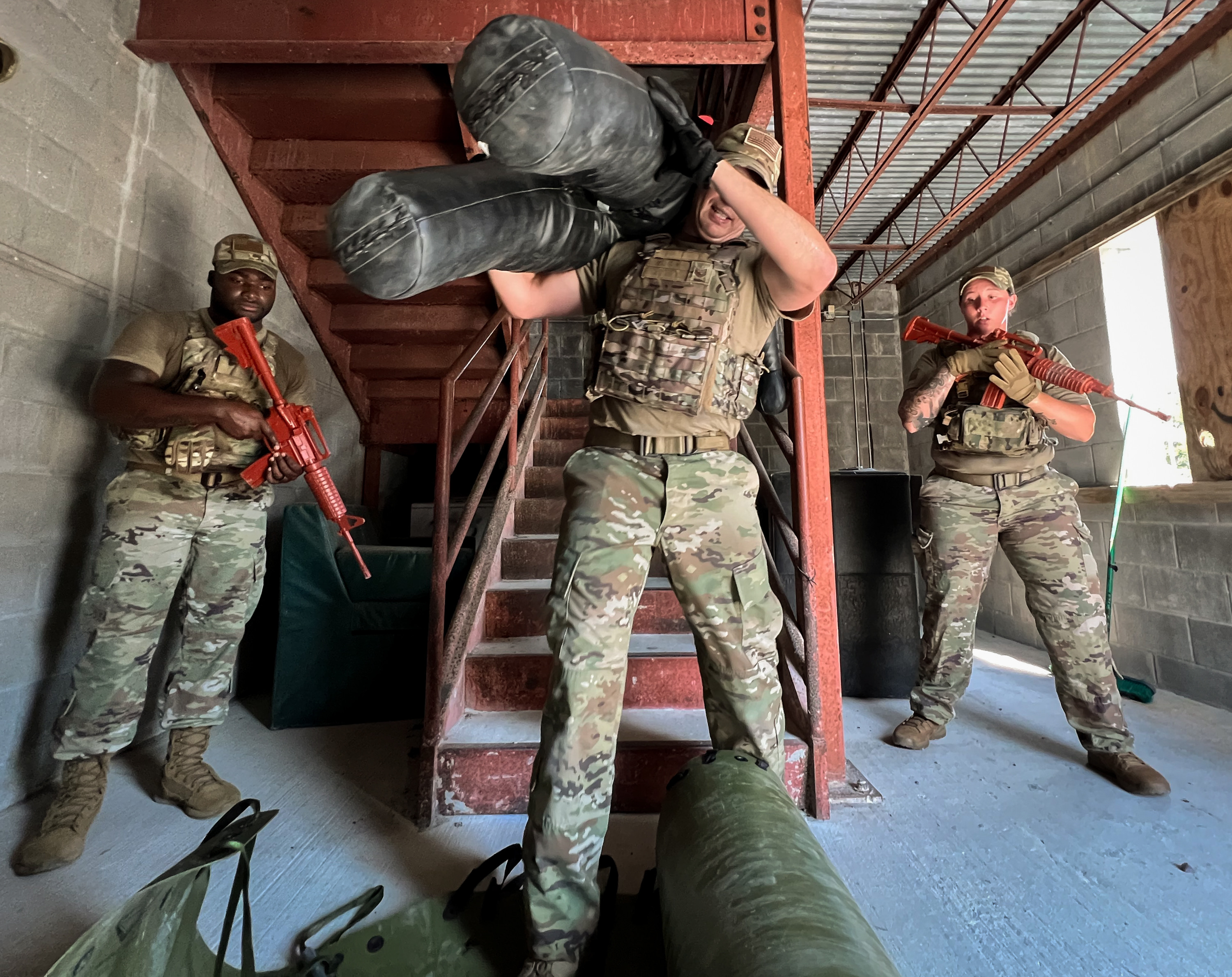 Security Forces teams test skills at Defender Challenge > Eglin Air ...