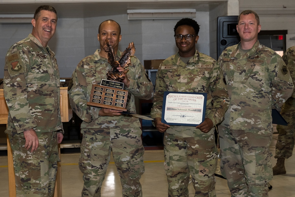 49th Aircraft Maintenance Squadron wins 2022 3rd quarter load ...