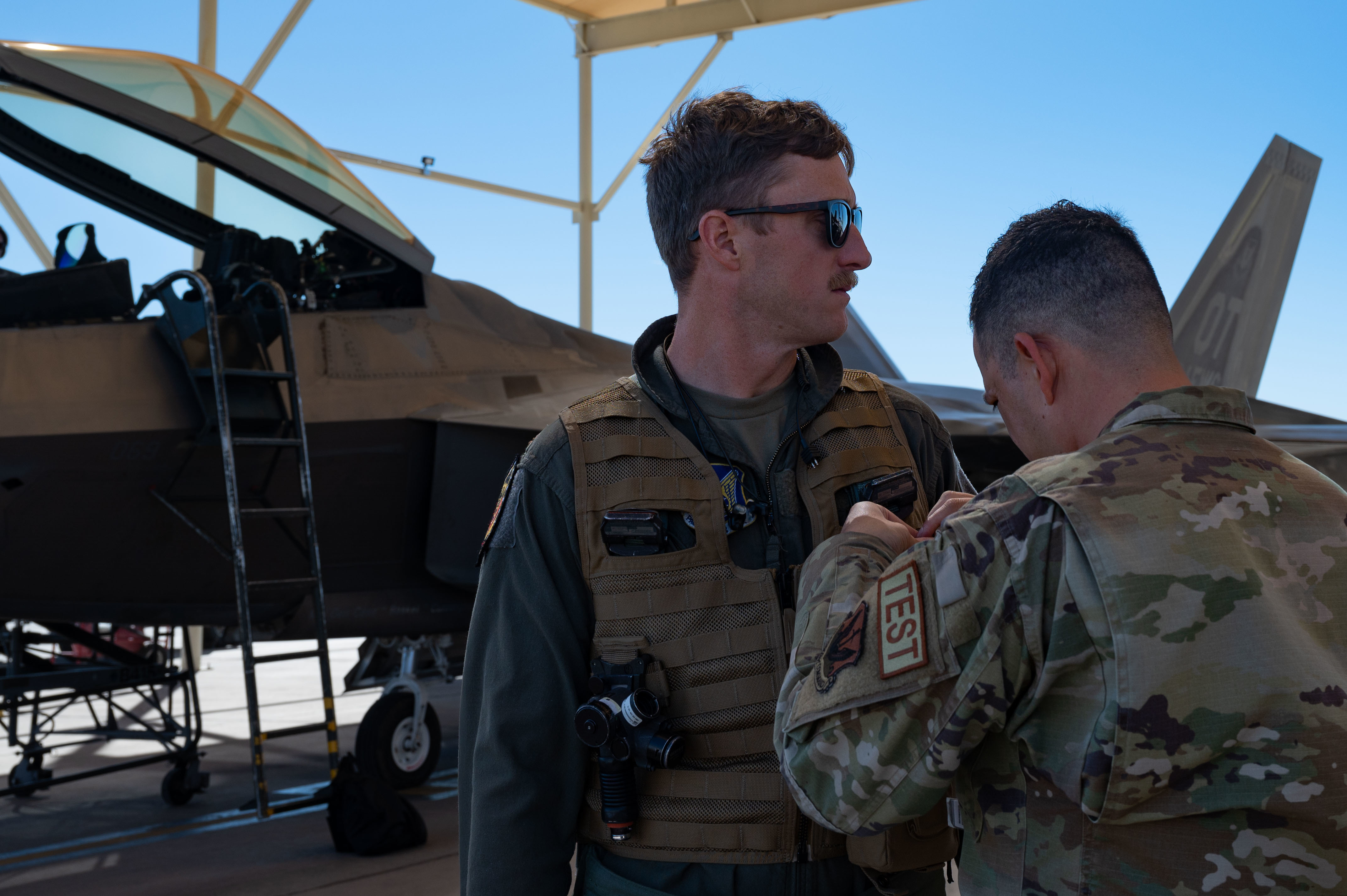 Joint teams conduct first F-22 in-flight tests for aircrew CBRN ...