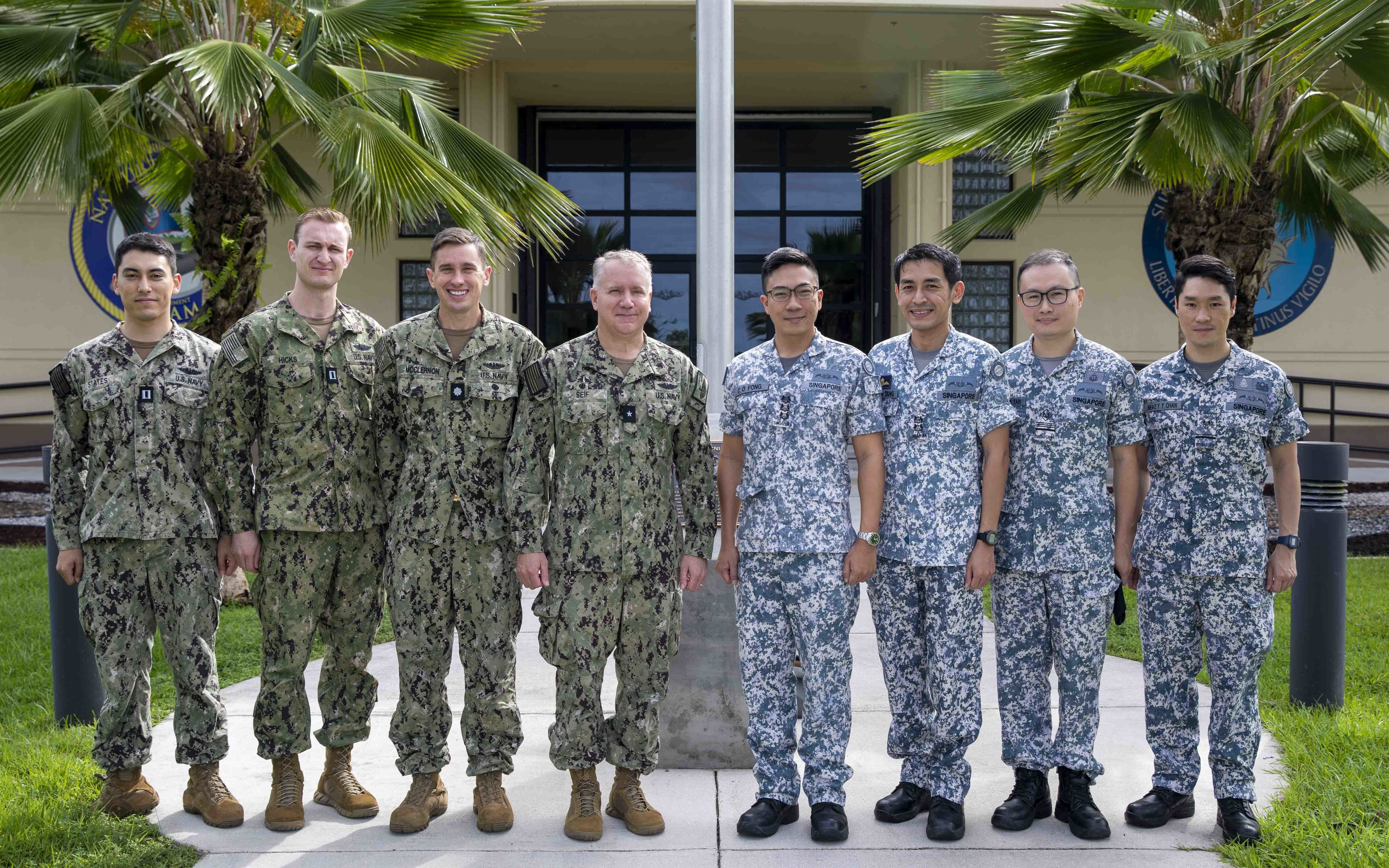 Submarine Staff Talks between U.S. and Republic of Singapore Navy Highlight Interoperability in ...