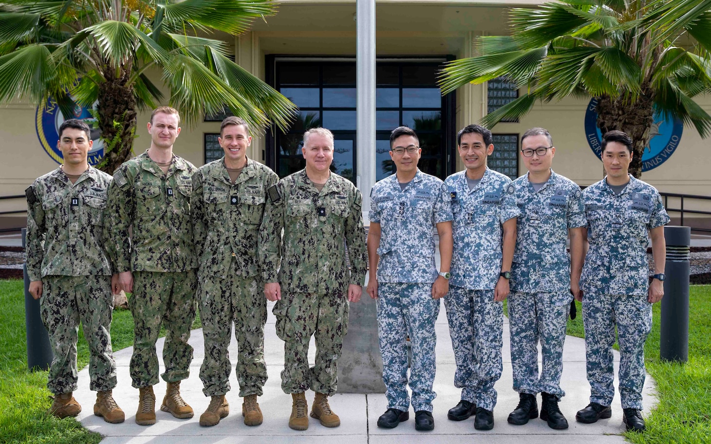 Submarine Staff Talks between U.S. and Republic of Singapore Navy ...