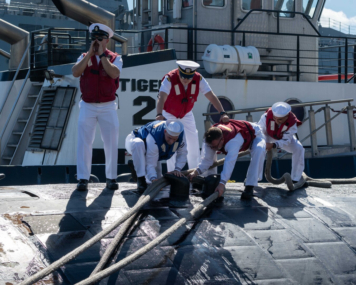 USS Chicago Returns Home from Final Deployment > U.S. Indo-Pacific ...