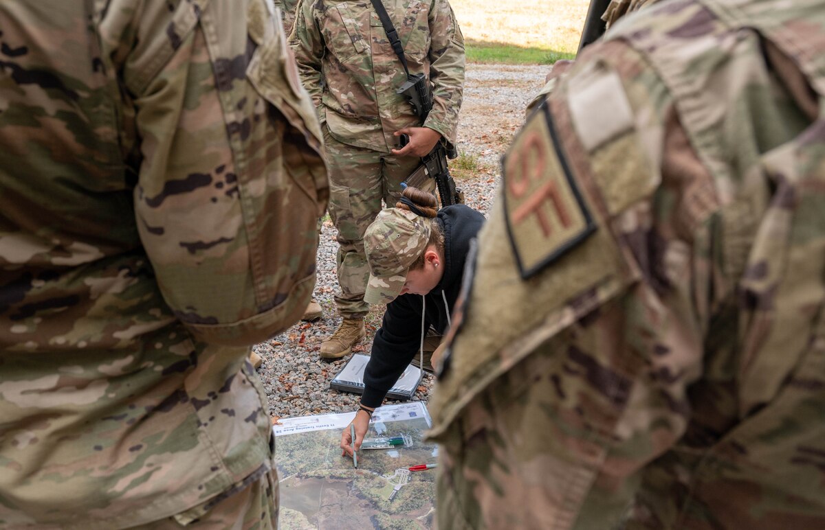 633d Security Forces Field Exercise > Air Force Security Forces Center > Article Display