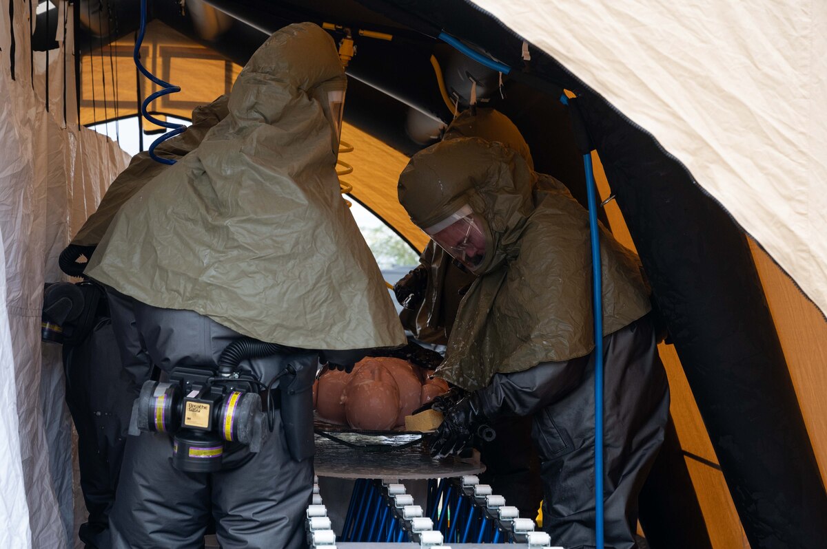Desert medics receive advanced DECON training > Davis-Monthan Air Force ...