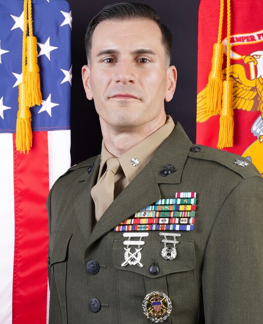Battalion Commander > U.S. Marine Corps Forces Reserve > Biography