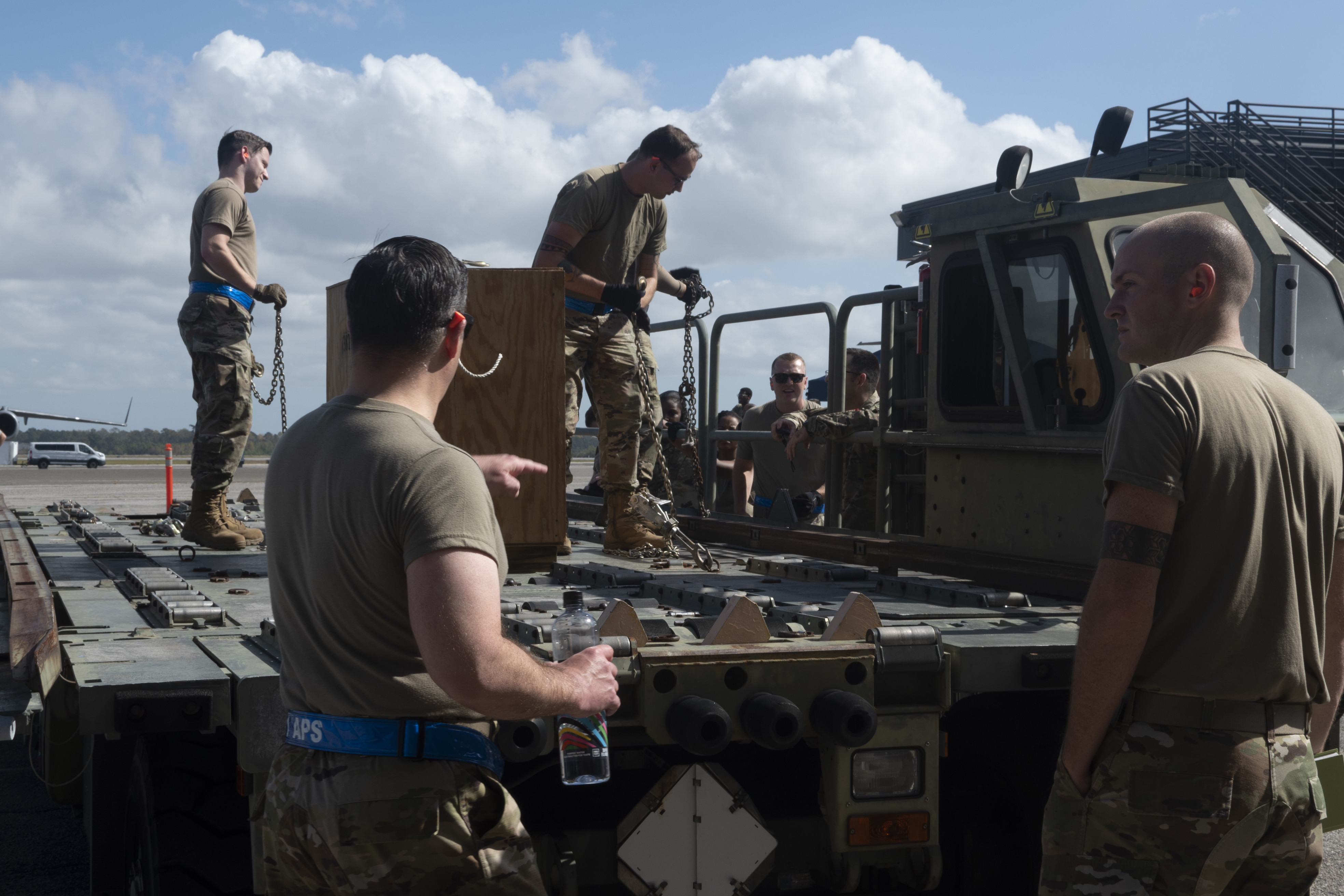 38th and 81st Aerial Port Squadron Conduct Port Dawg Challenge > 315th ...
