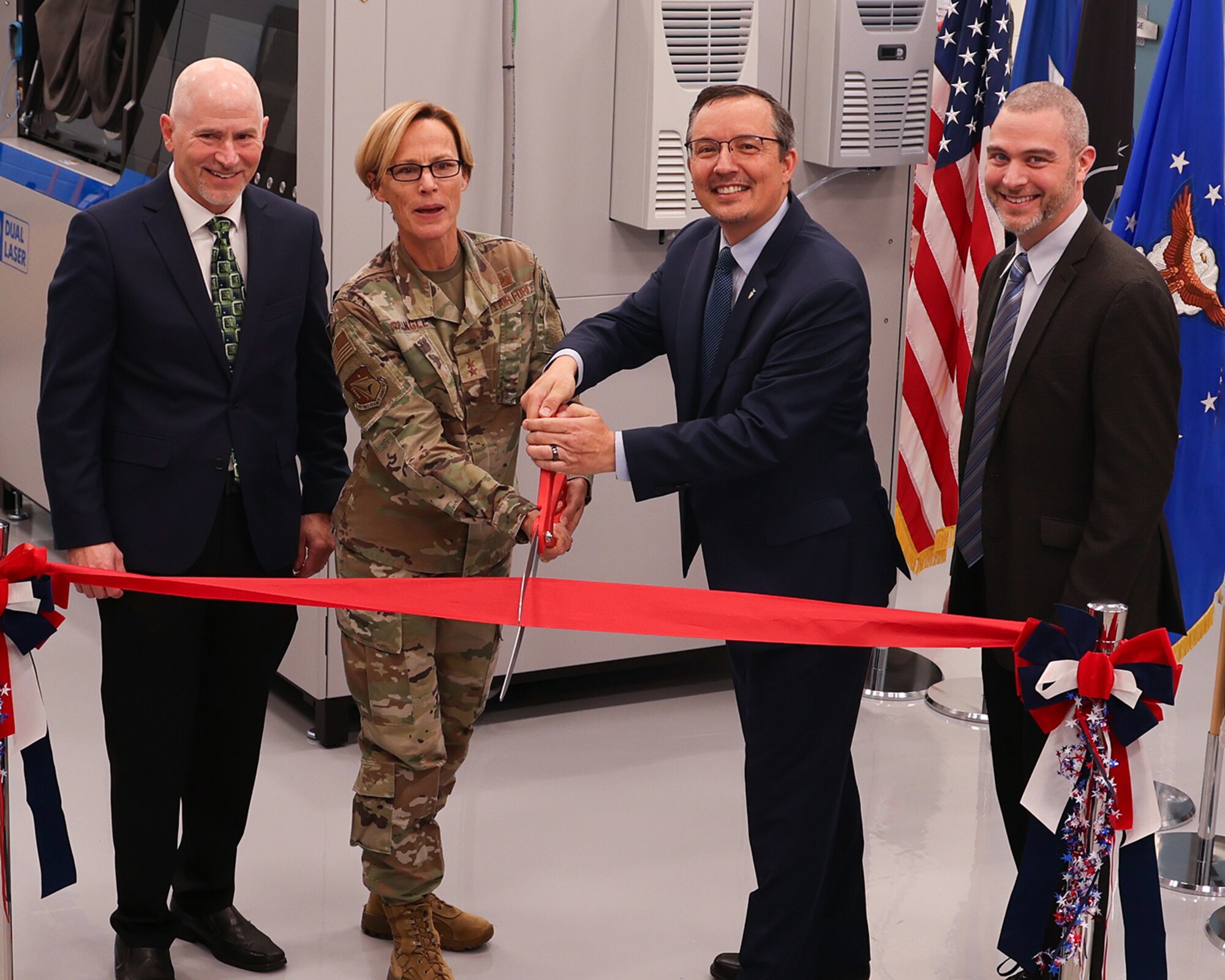 AFRL’s Additive Manufacturing Laboratory celebrates newly renovated ...