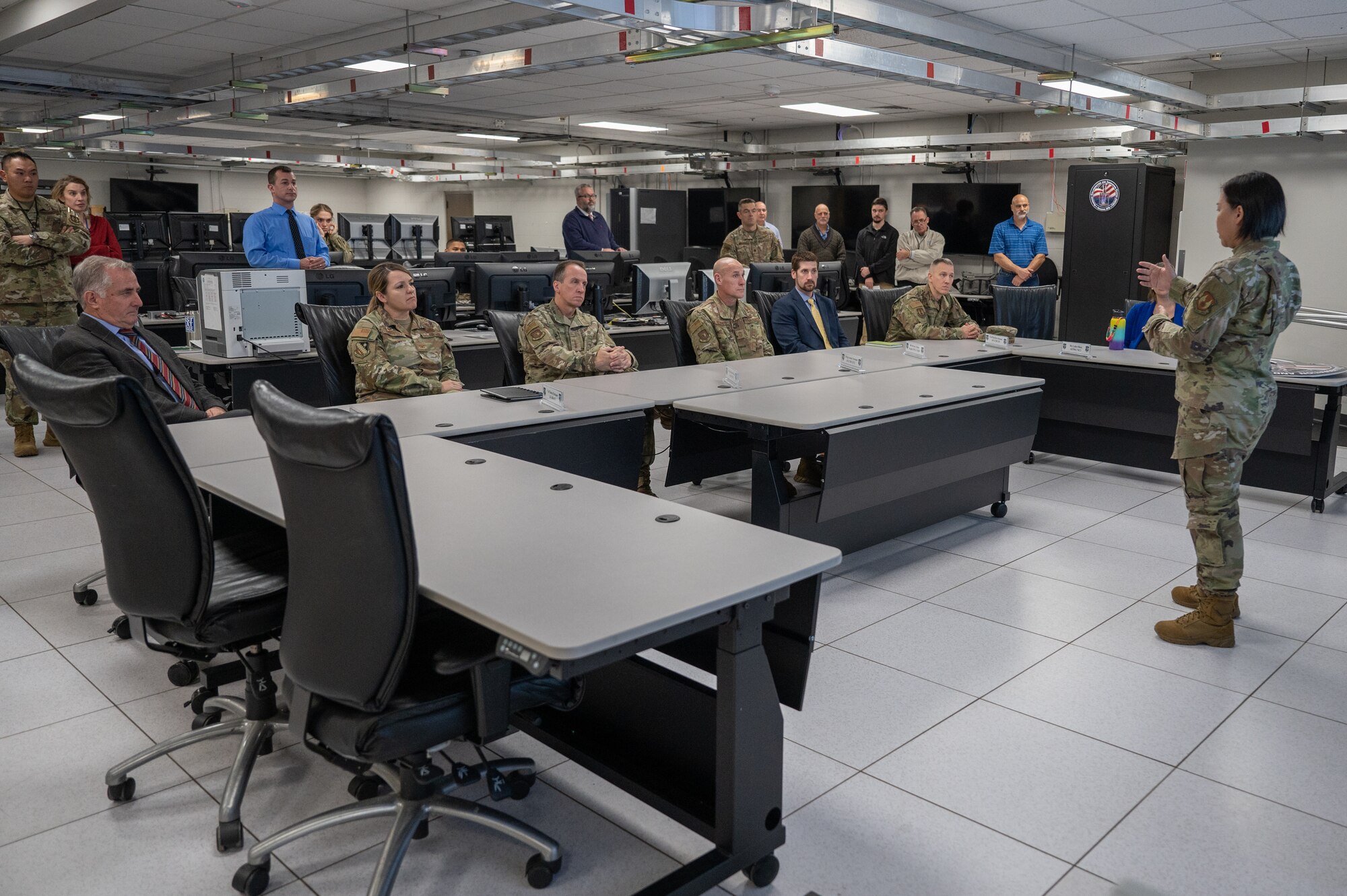 Morris, Newman meet with AFLCMC-Hanscom personnel > Hanscom Air Force ...