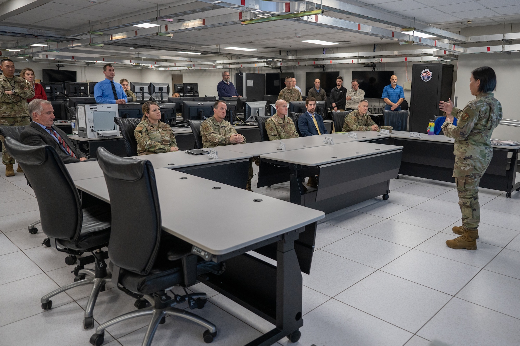 Morris, Newman meet with AFLCMC-Hanscom personnel > Air Force Life ...