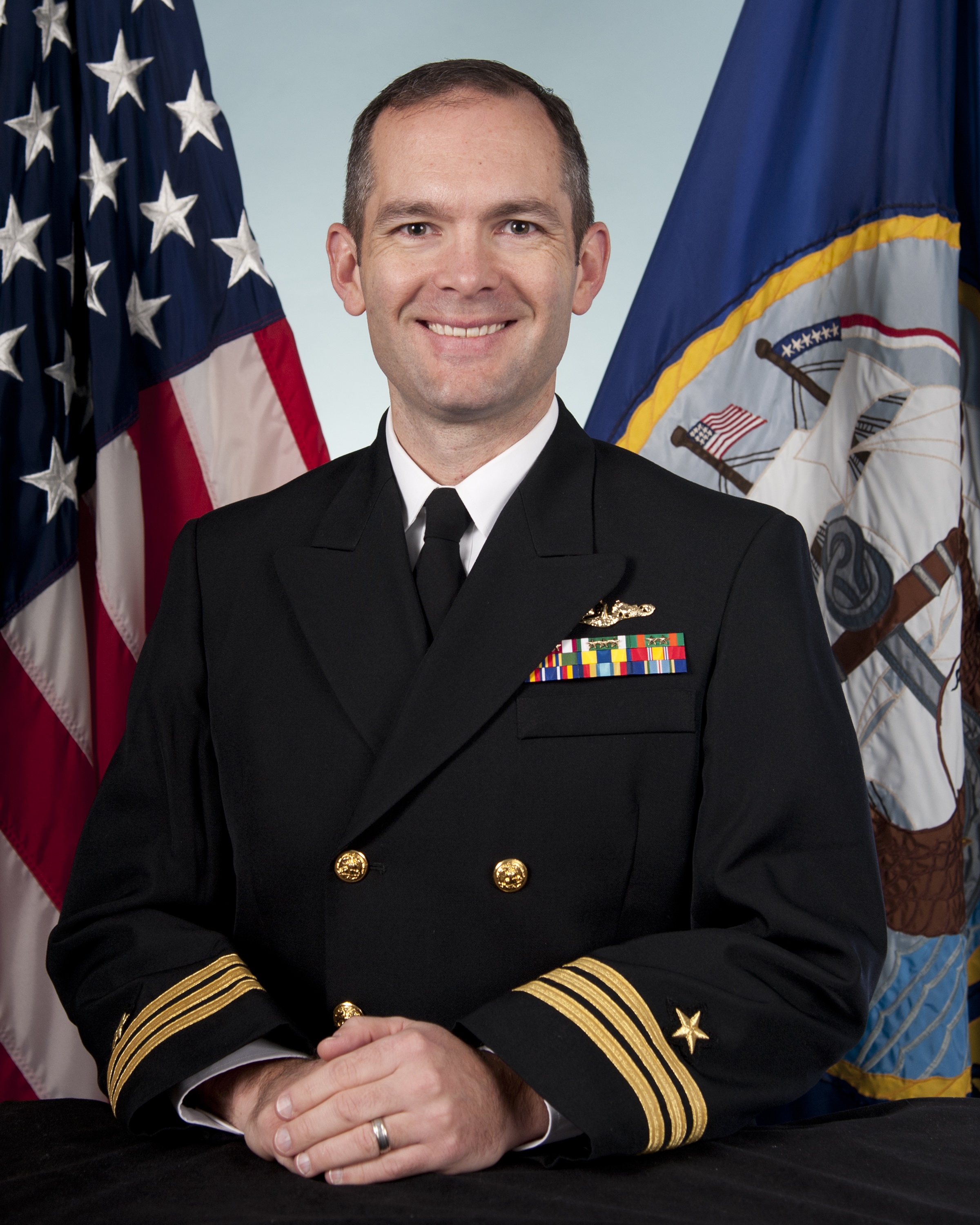 XO > Commander, Navy Region Mid-Atlantic > Bio Detail