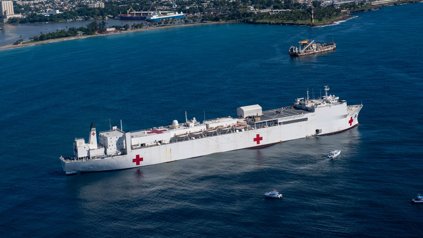 USNS COMFORT ARRIVES IN DOMINICAN REPUBLIC FOR CONTINUING PROMISE ...