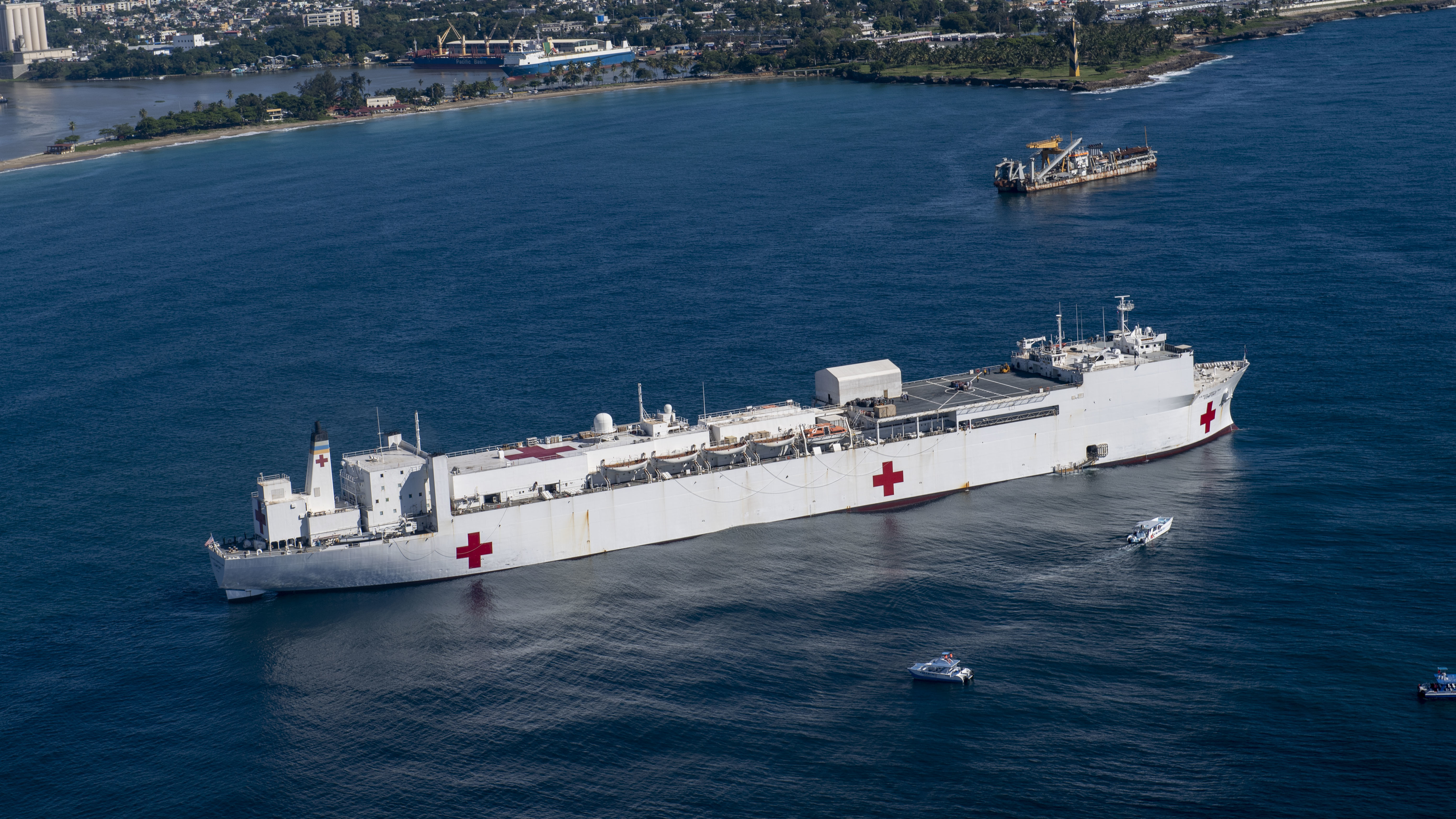 USNS Comfort Arrives in Dominican Republic for Continuing Promise ...