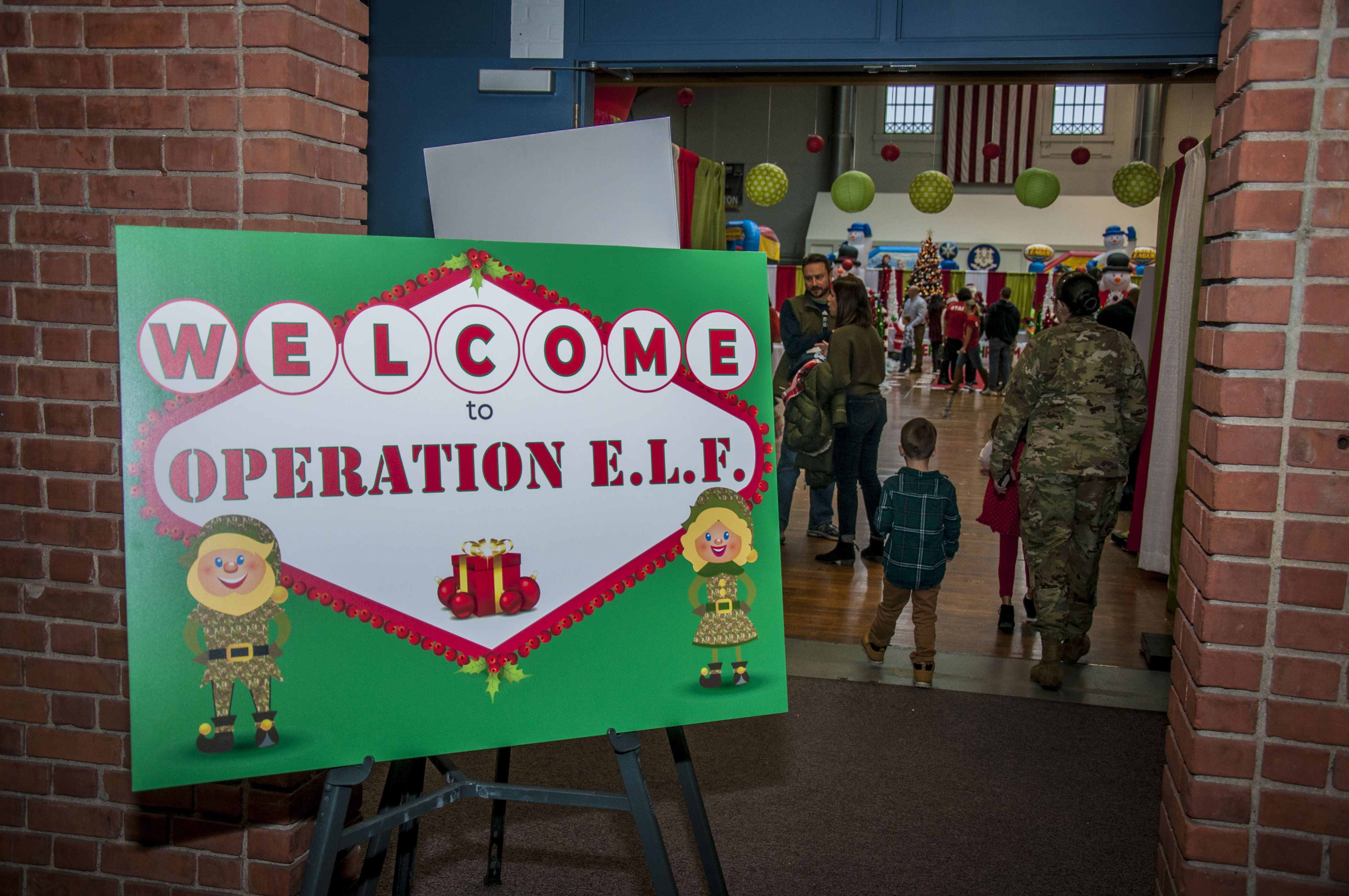 643rd MPs adopt a family > Connecticut National Guard > News