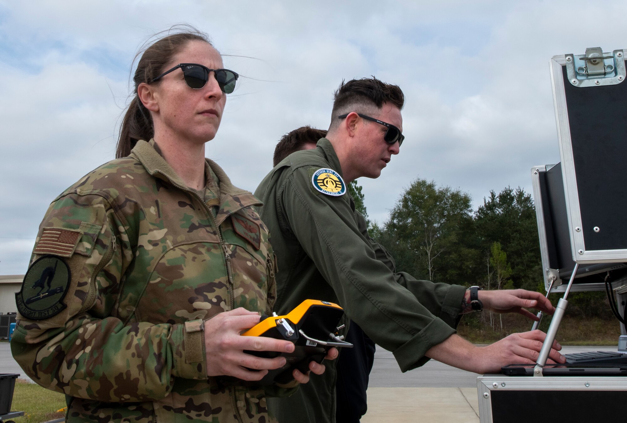Airmen fly HEXA for first time > Air Force Test Center > Article Display