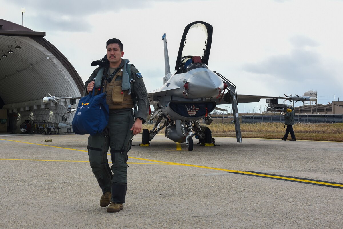 1% of the 1%: Capt Matthew “SAGA” Hale > Kunsan Air Base > Kunsan Air Base