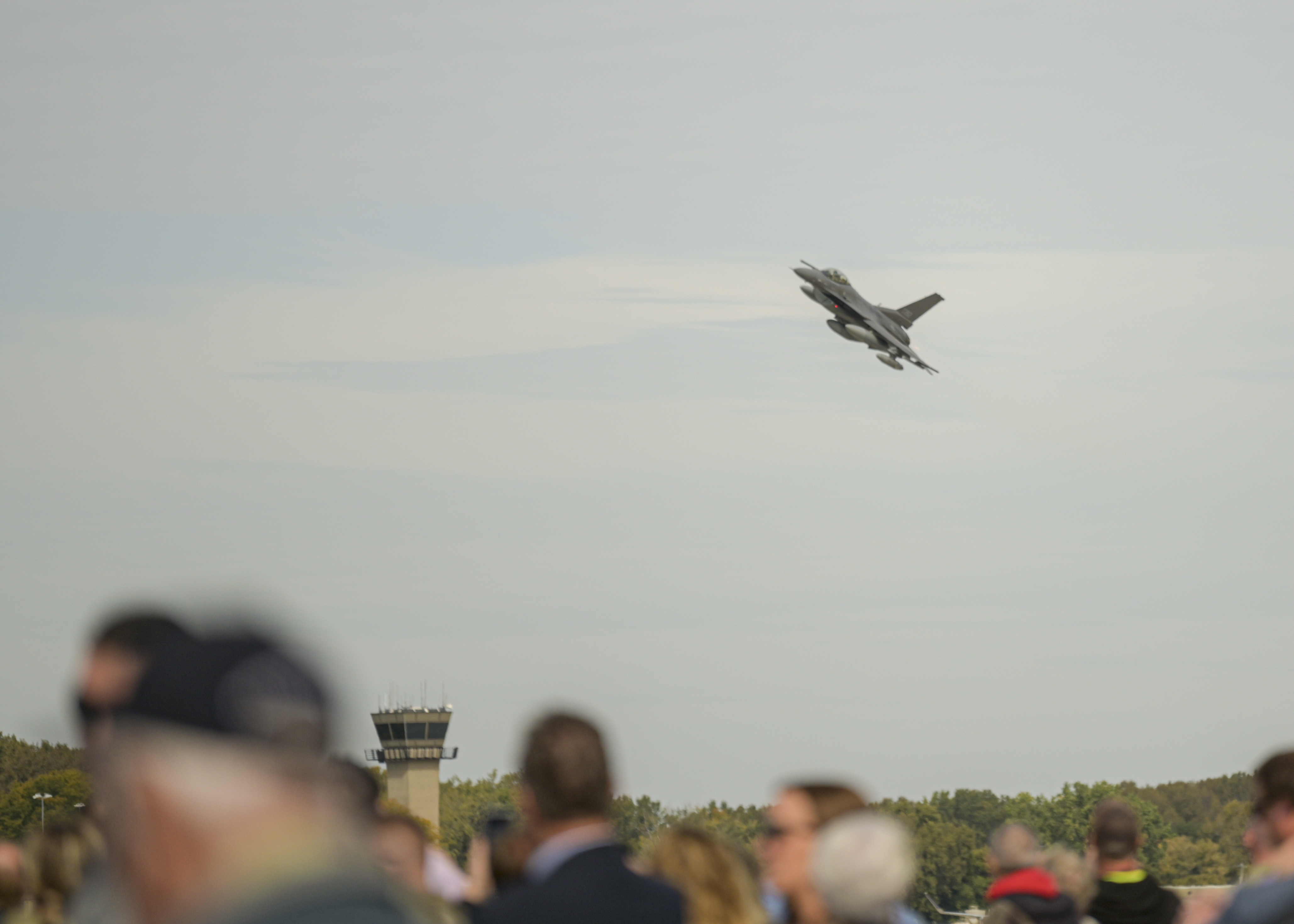 115th Fighter Wing celebrates final F-16 departure from Truax Field ...