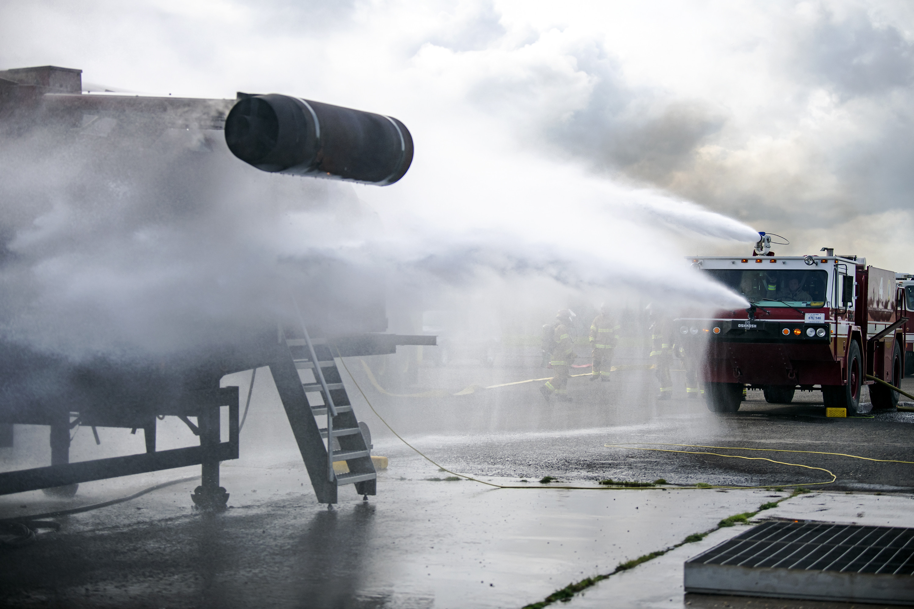 Pathfinder firefighters turn up the heat during training > 501st Combat ...