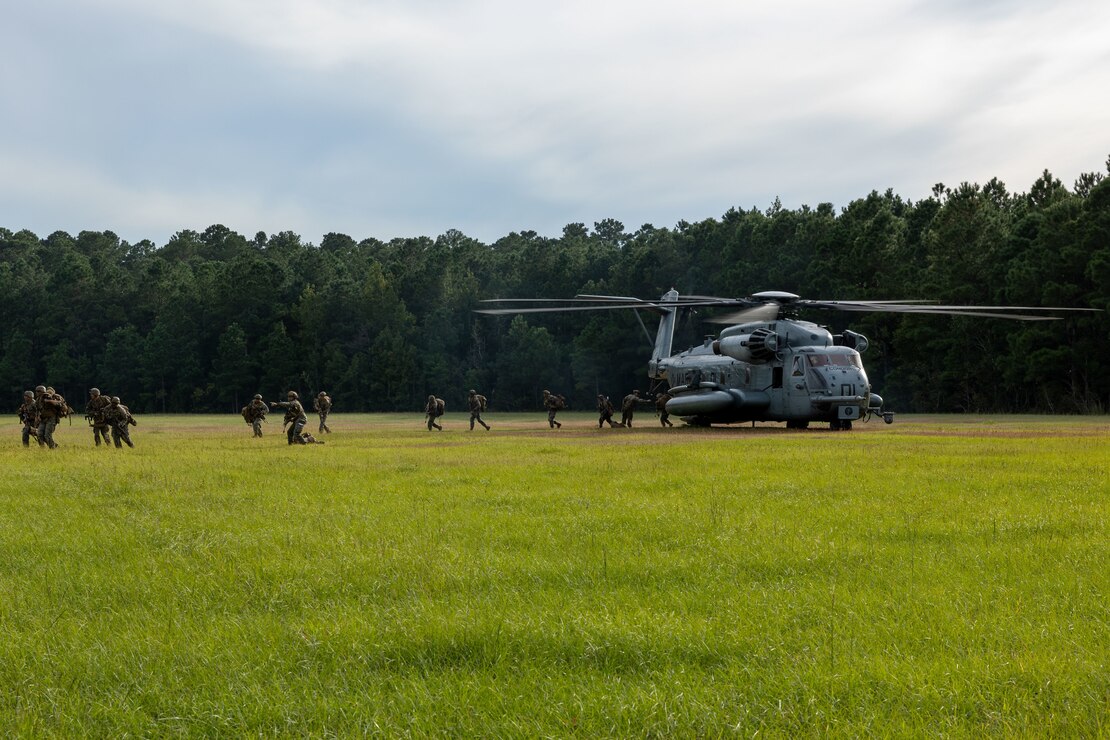 26th Marine Expeditionary Unit - Official U.S. Marine Corps Website