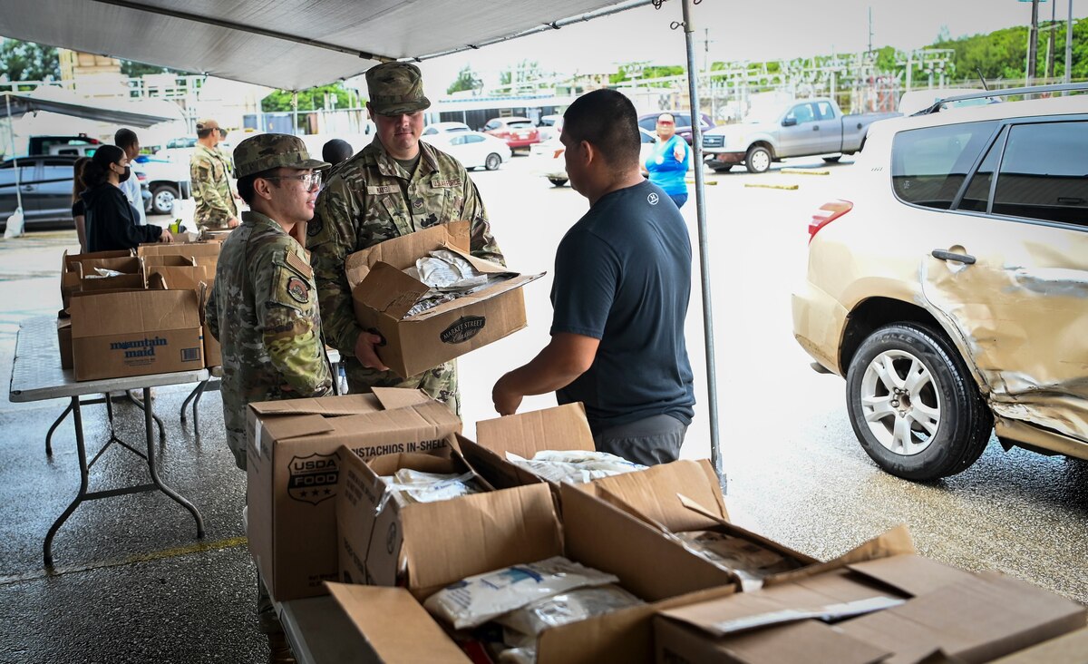 MUNS Airmen assist those in need > Andersen Air Force Base > Features