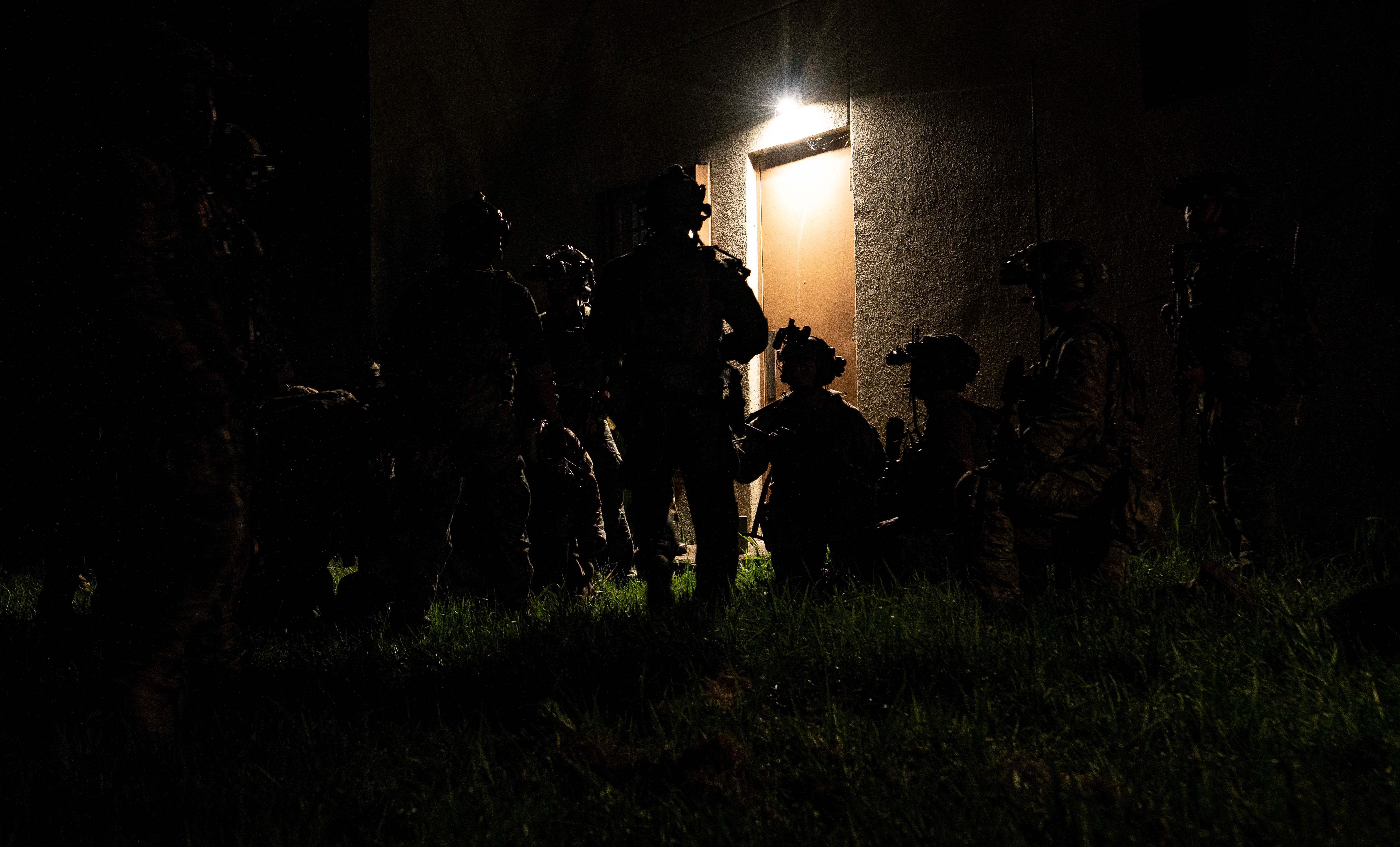 Shadows in the Night: Kunsan hosts combined SOF training