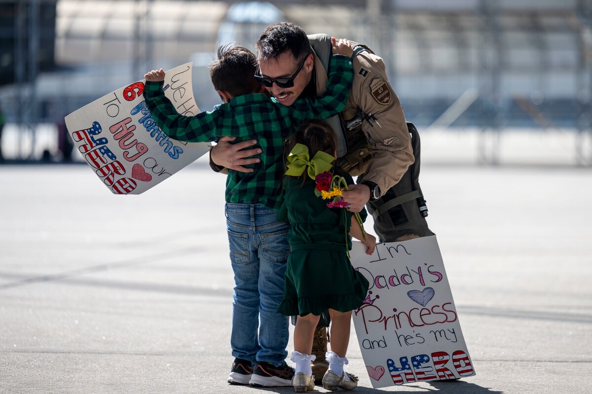 335th FS, 335th FGS return from deployment > Seymour Johnson Air Force ...