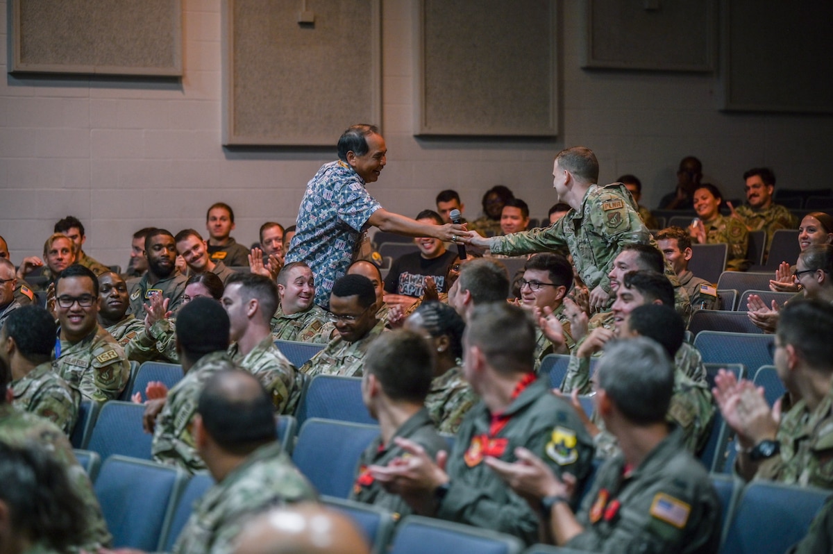 DKI APCSS director speaks during Professional Development event > 15th ...