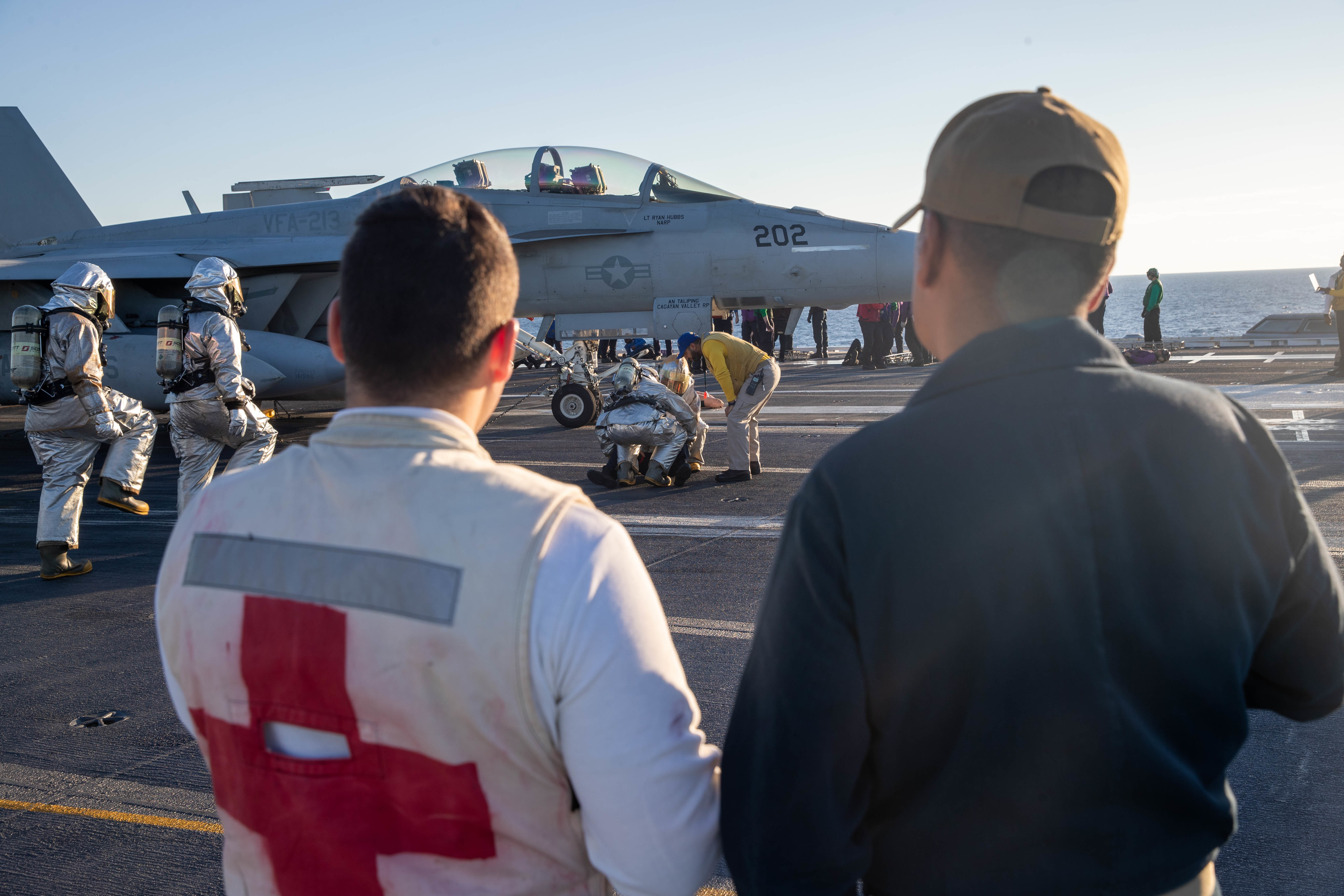 The Press for Time during Medical Emergencies > United States Navy ...