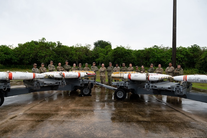 USAF, Navy combine for Bomber Job Drive MineX > Tinker Air Drive Base ...