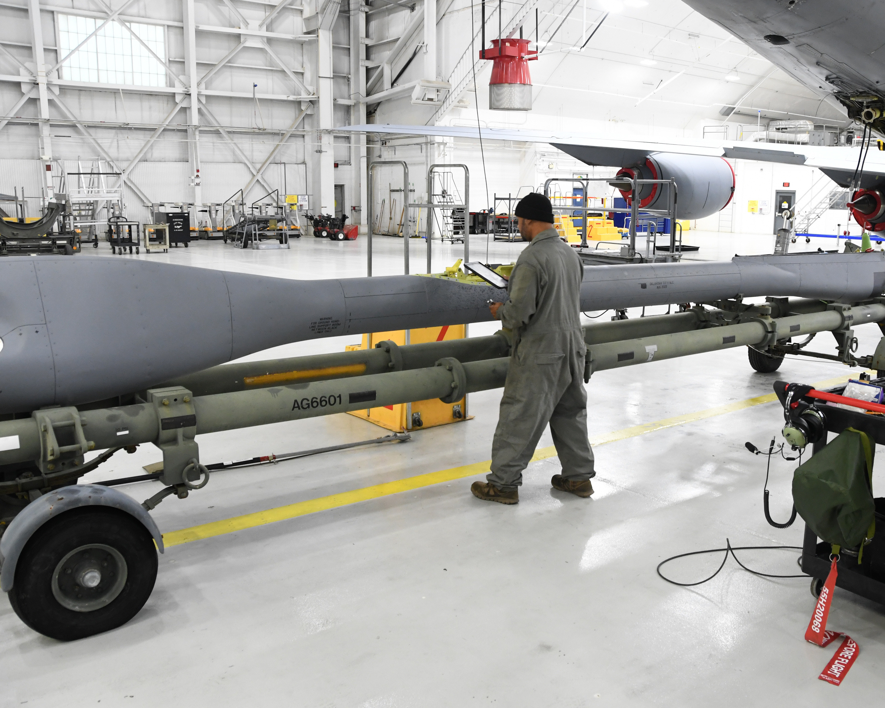 The 459th Maintenance Squadron installs new boom in Stratotanker ...